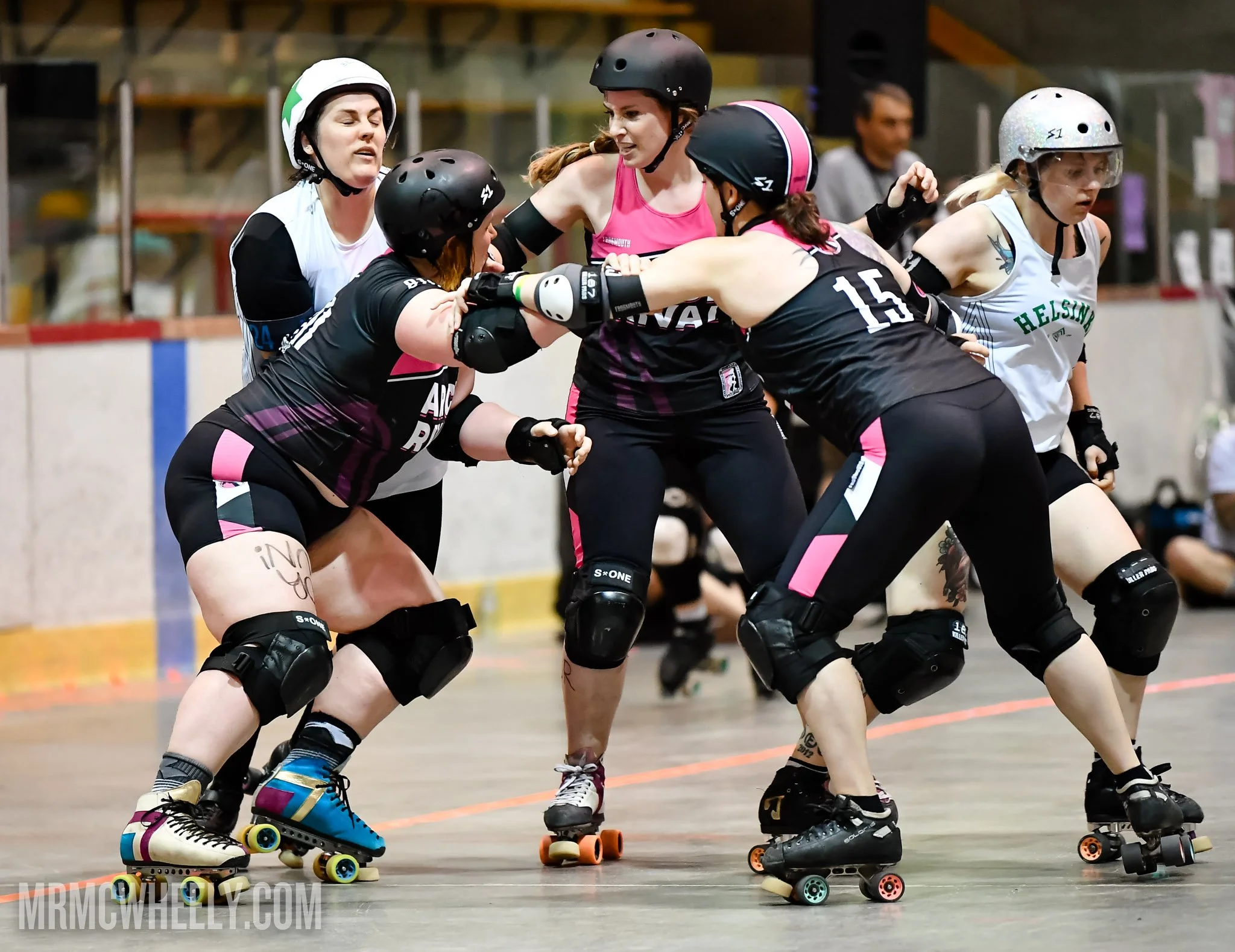 ALL STARS — Arch Rival Roller Derby