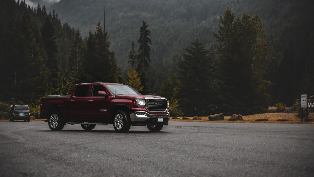 What’s The Difference Between GMC and Chevy?