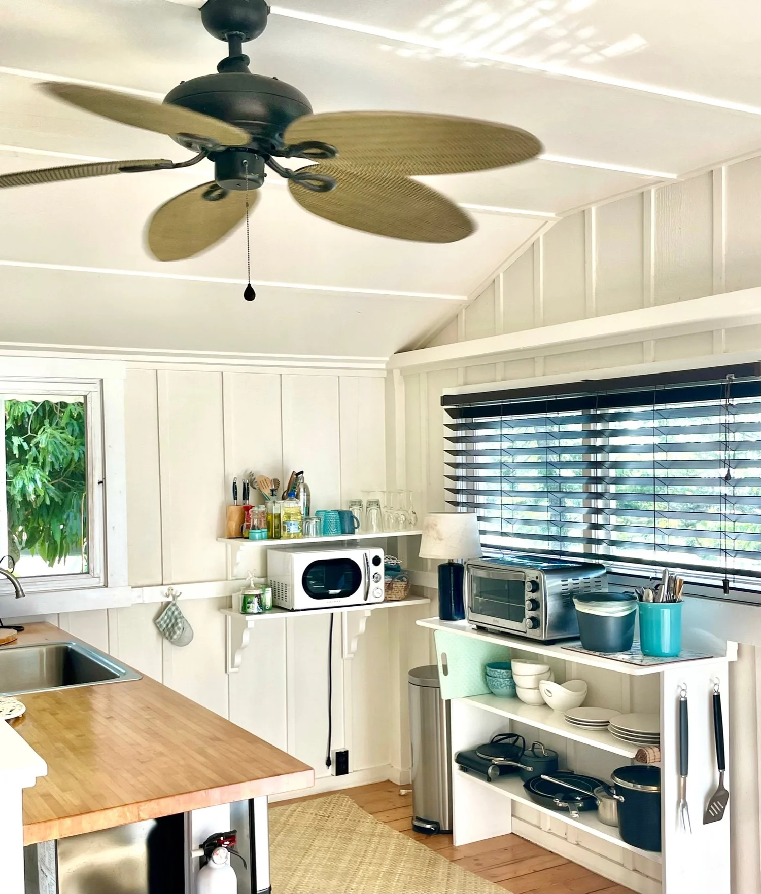 James Cottage | Experience Romantic Tranquility — Puakea Ranch