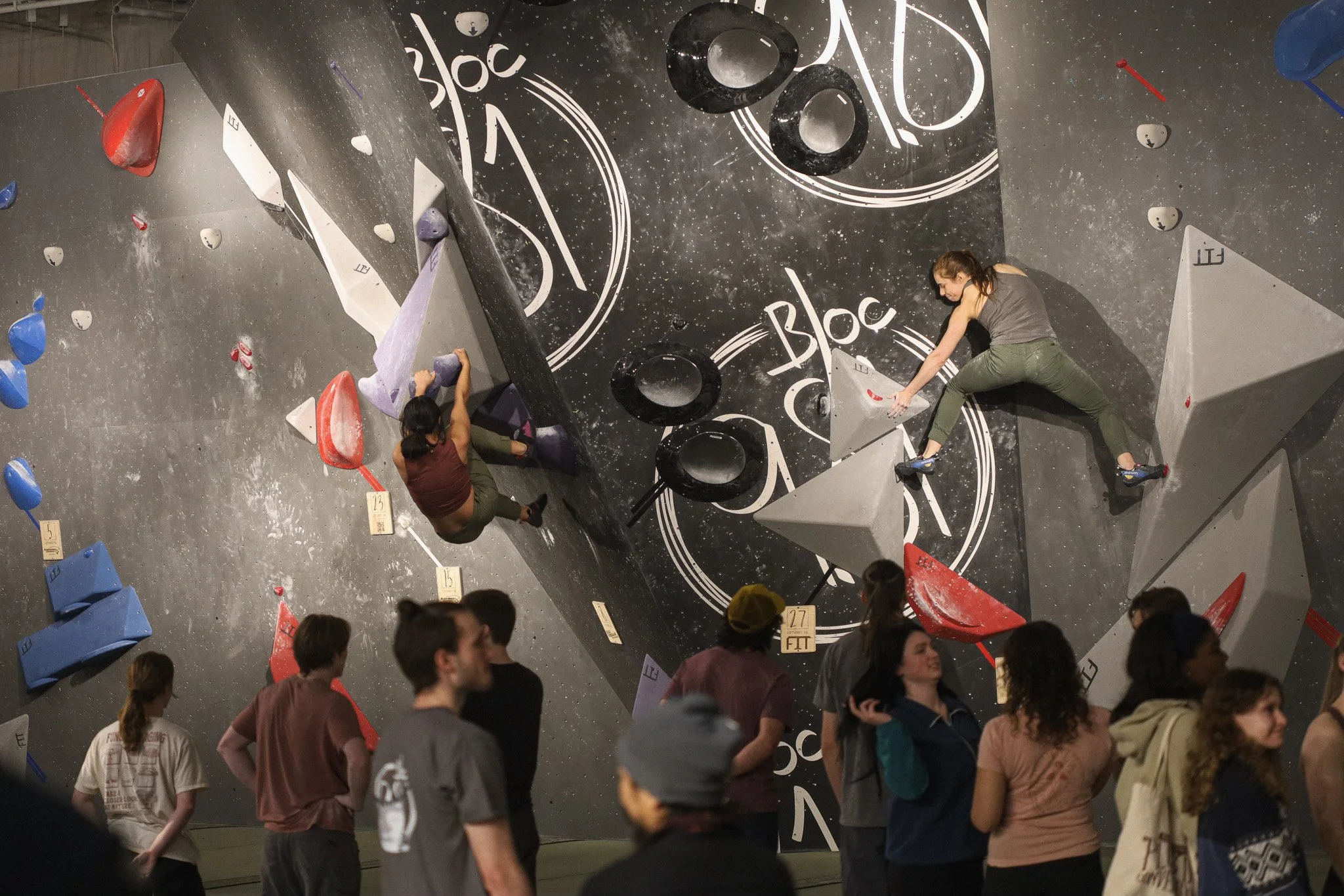 Bloc 9.81 — Centre d'escalade à Gatineau