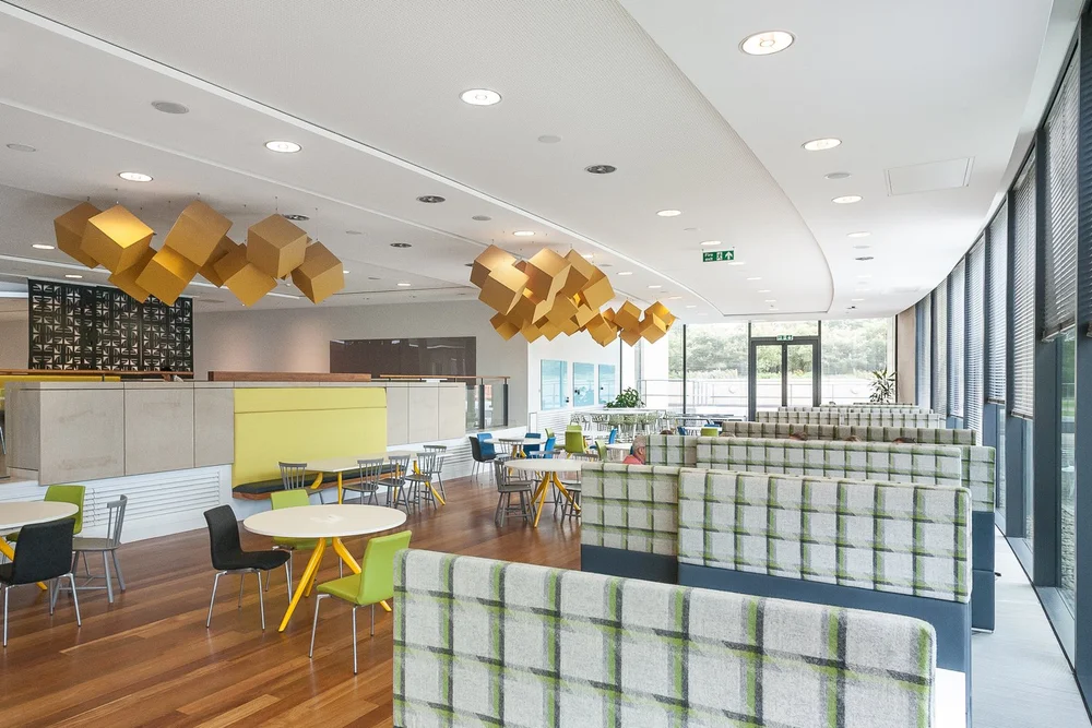 Interior design RBS Gogarburn, Edinburgh — Amos Beech