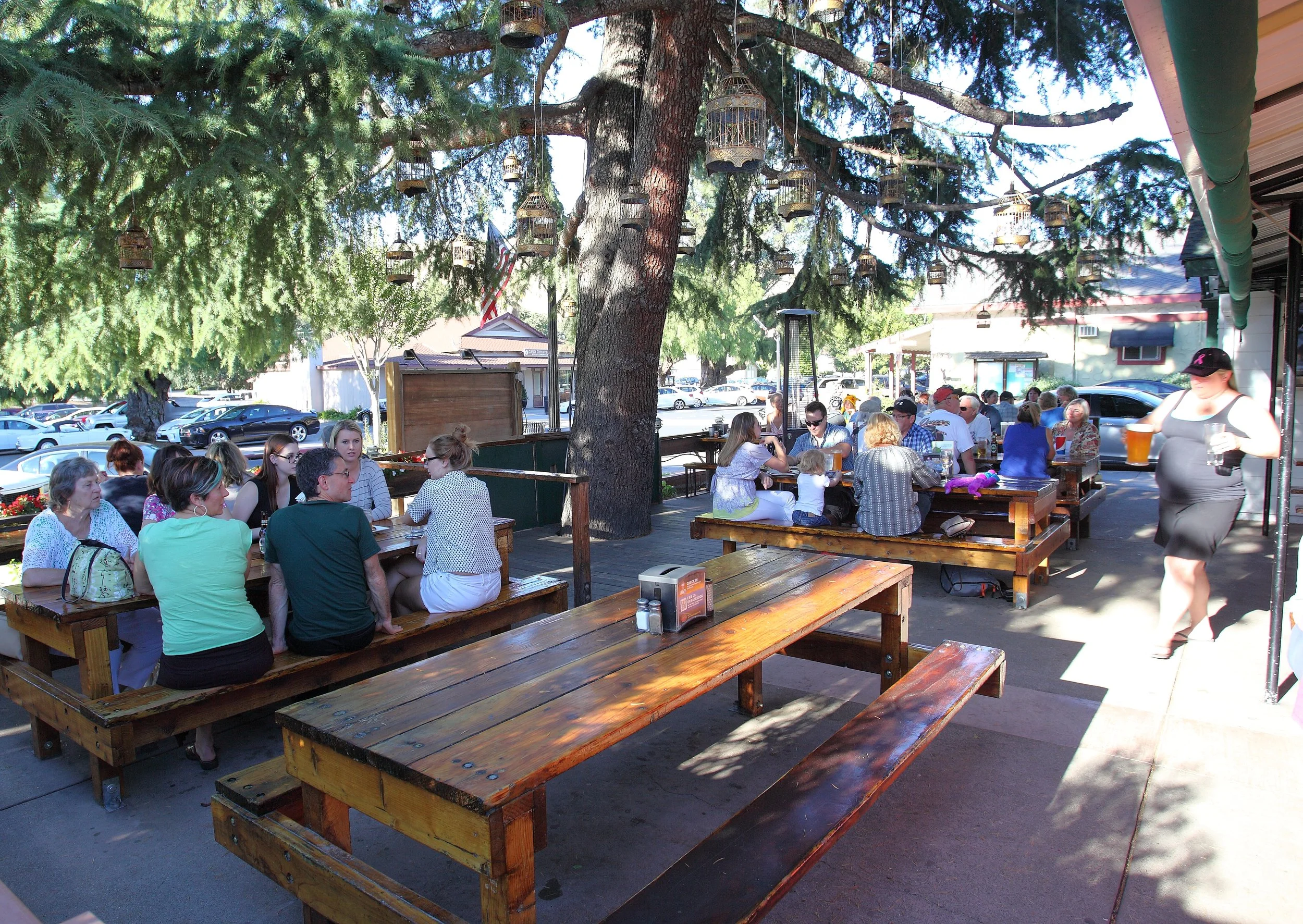 Skipolini's - Clayton Pizza and Italian Food - Dine In Carry Out ...