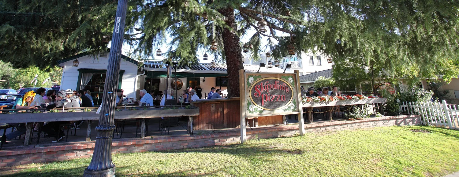 About - Skipolini's Pizza and Italian Food — Skipolini's