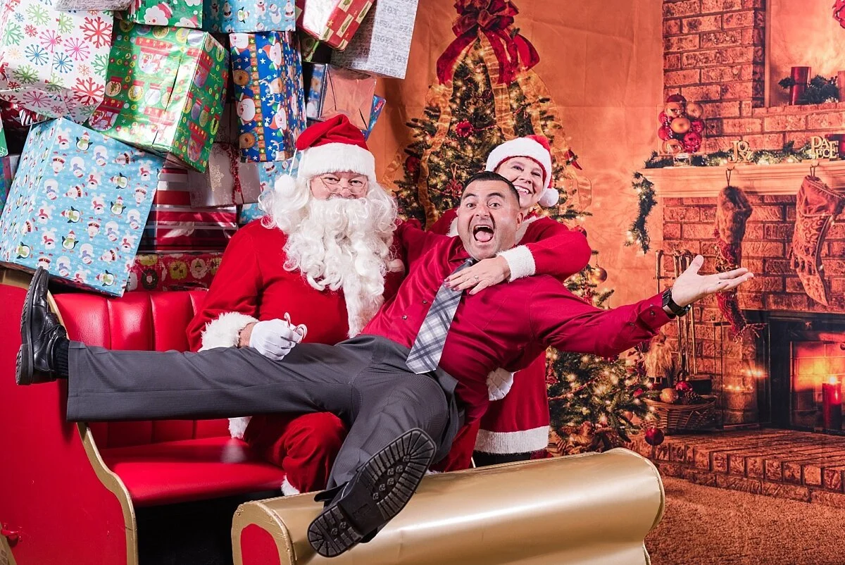 National Guard Christmas with Santa | Chico Elks Lodge — Jen Peterson ...