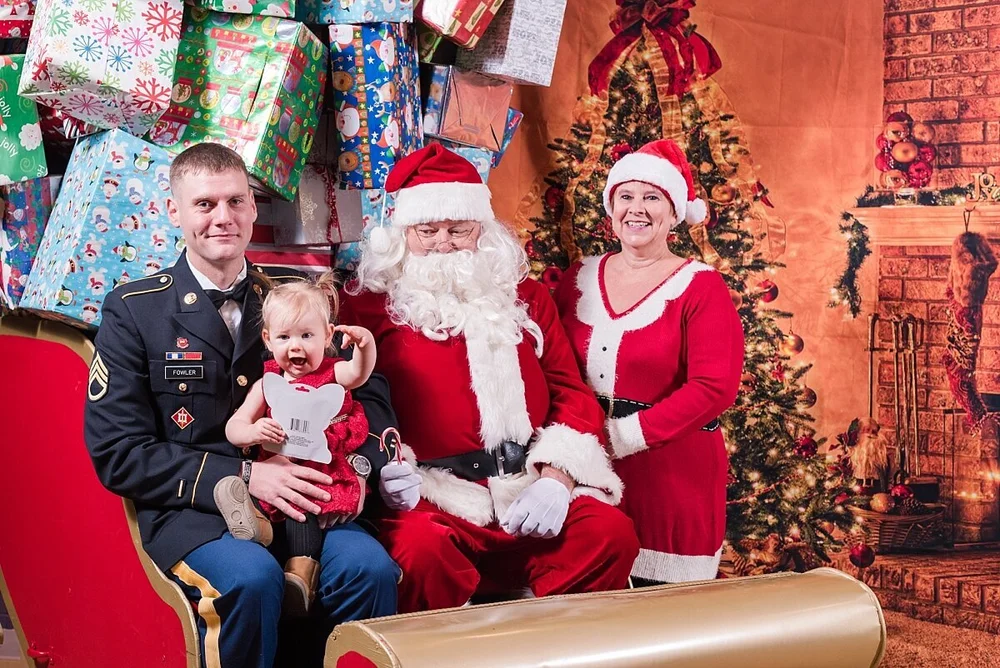 National Guard Christmas with Santa | Chico Elks Lodge — Jen Peterson ...