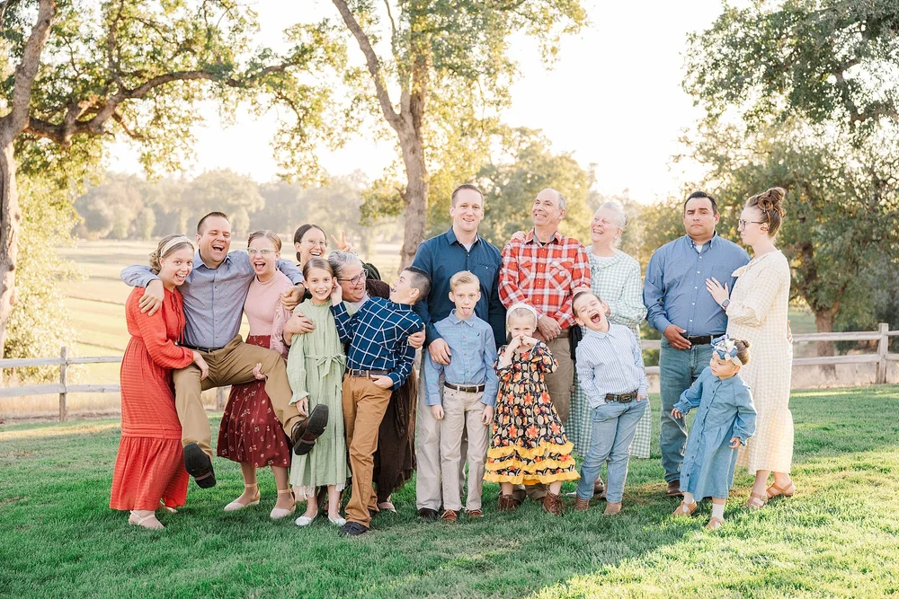 Little Bear Creek Ranch Extended Fall Family Session — Jen Peterson ...