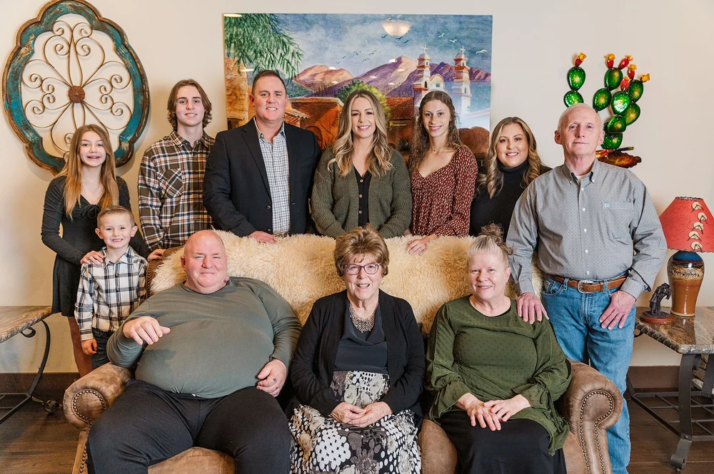 Indoor Extended Family Session with the Glow 60” XXL Softbox — Jen ...