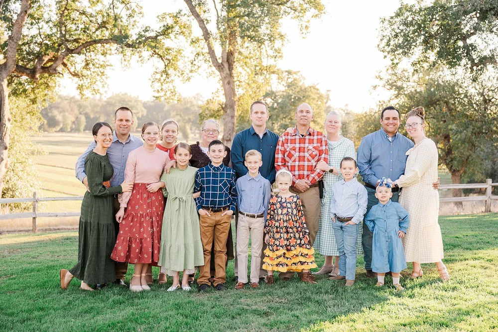 Little Bear Creek Ranch Extended Fall Family Session — Jen Peterson ...
