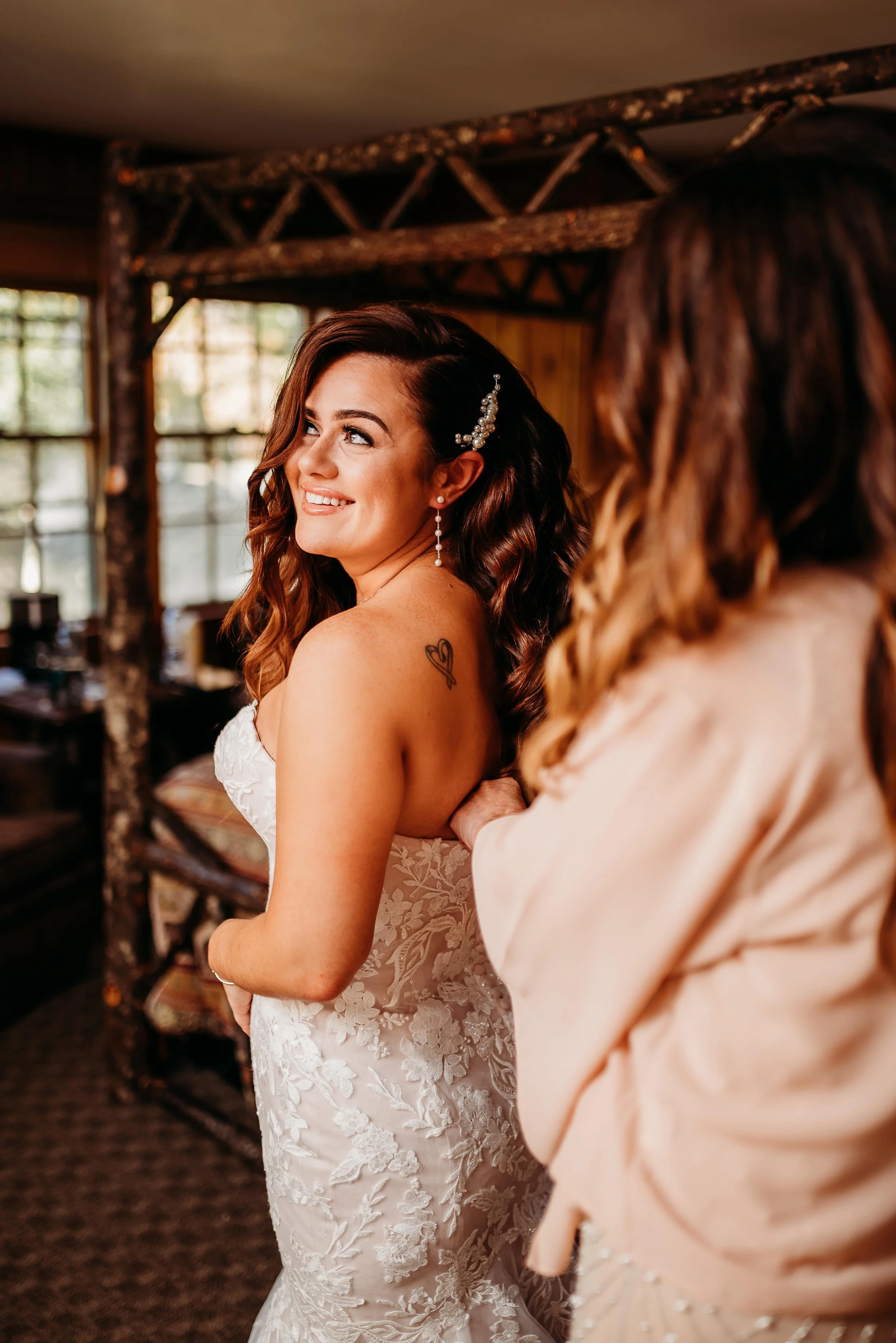 Ally & Mike: A Wedding at Whitney’s inn — A Little Heart Photography