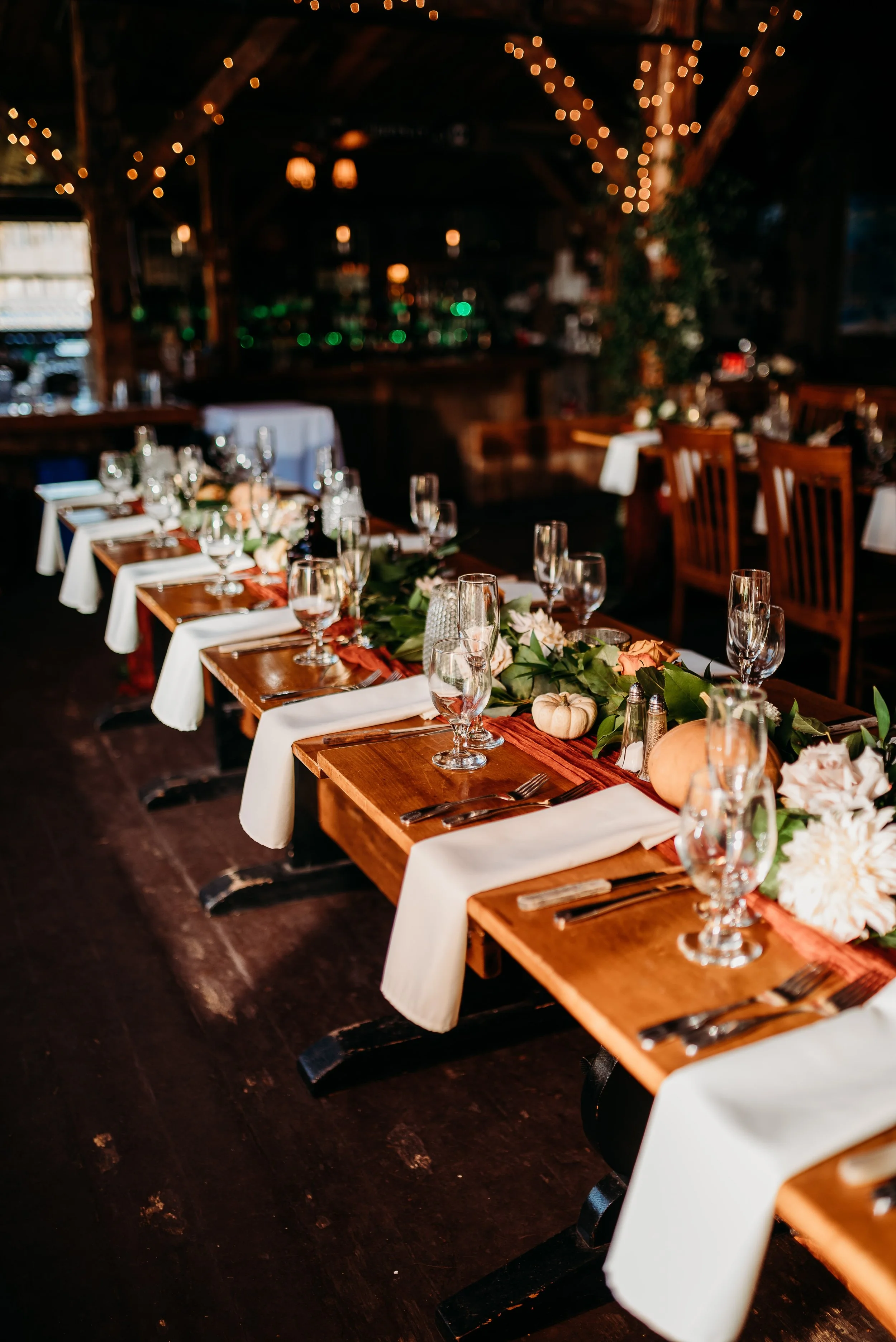 Ally & Mike: A Wedding at Whitney’s inn — A Little Heart Photography