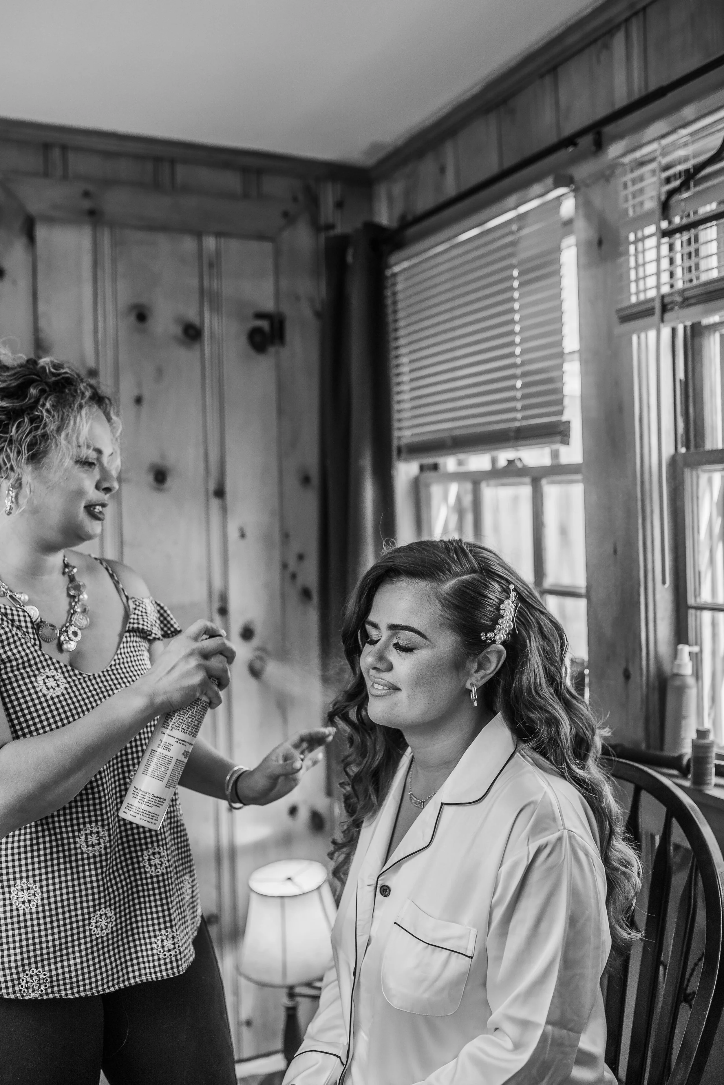 Ally & Mike: A Wedding at Whitney’s inn — A Little Heart Photography