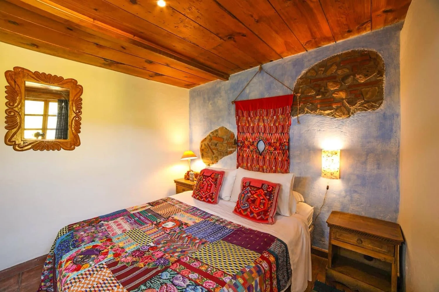 Rooms — Yellow House Hotel | B&B Antigua Guatemala