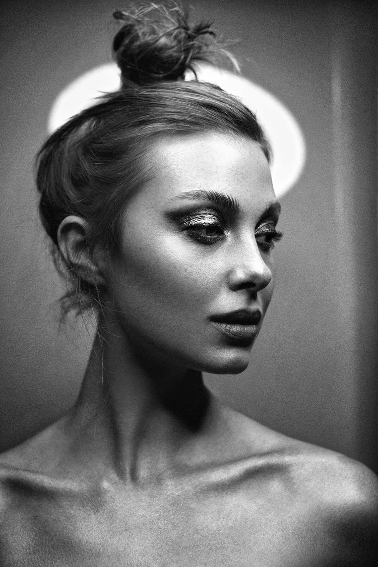 TINA PICARD - Toronto Fashion, Beauty and Portrait Photographer