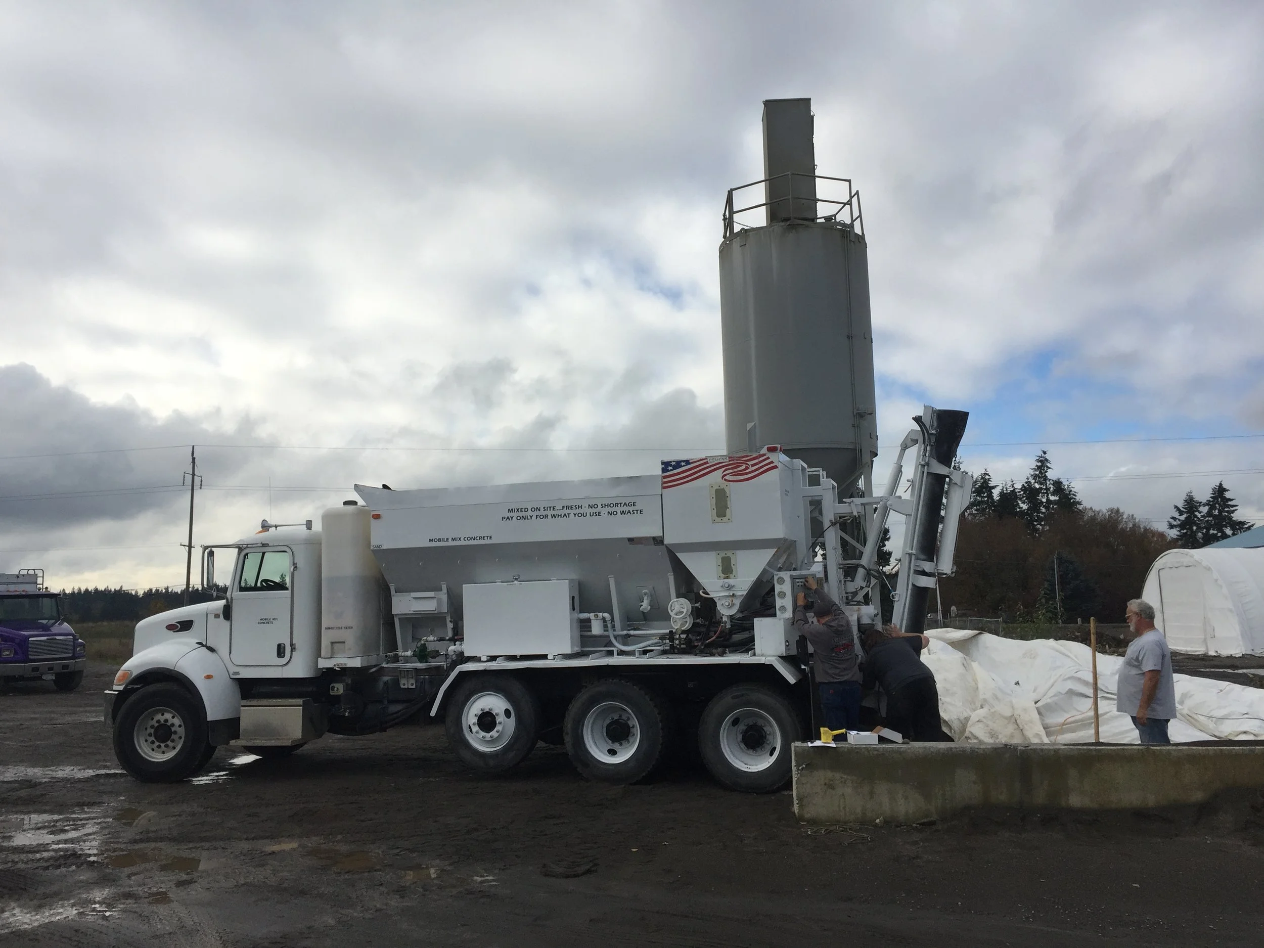 Mudd Monkey Mobile Mix - Mobile Concrete Mixing and Delivery