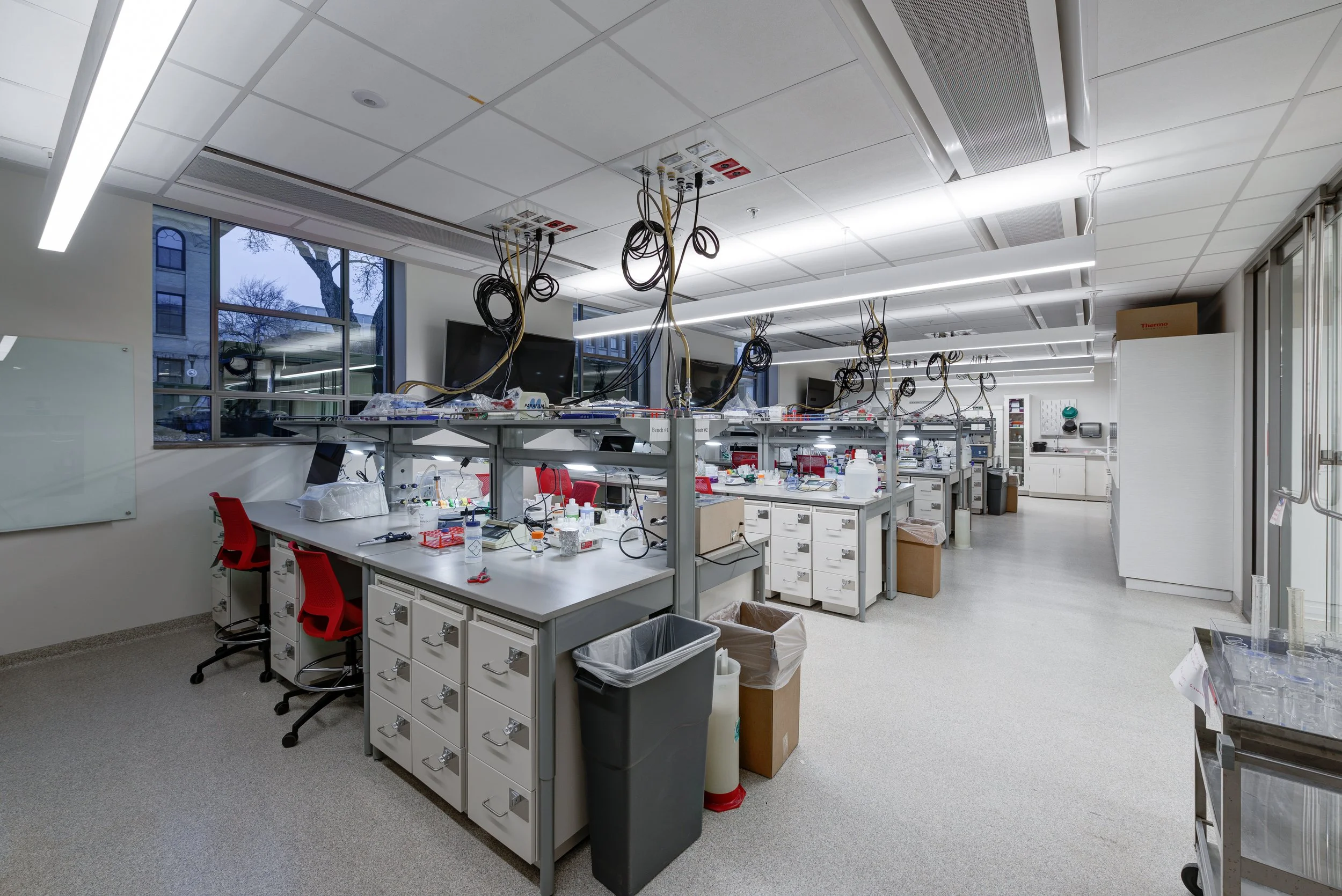 Electrical Engineers for Technology, Science, Laboratory, Research ...