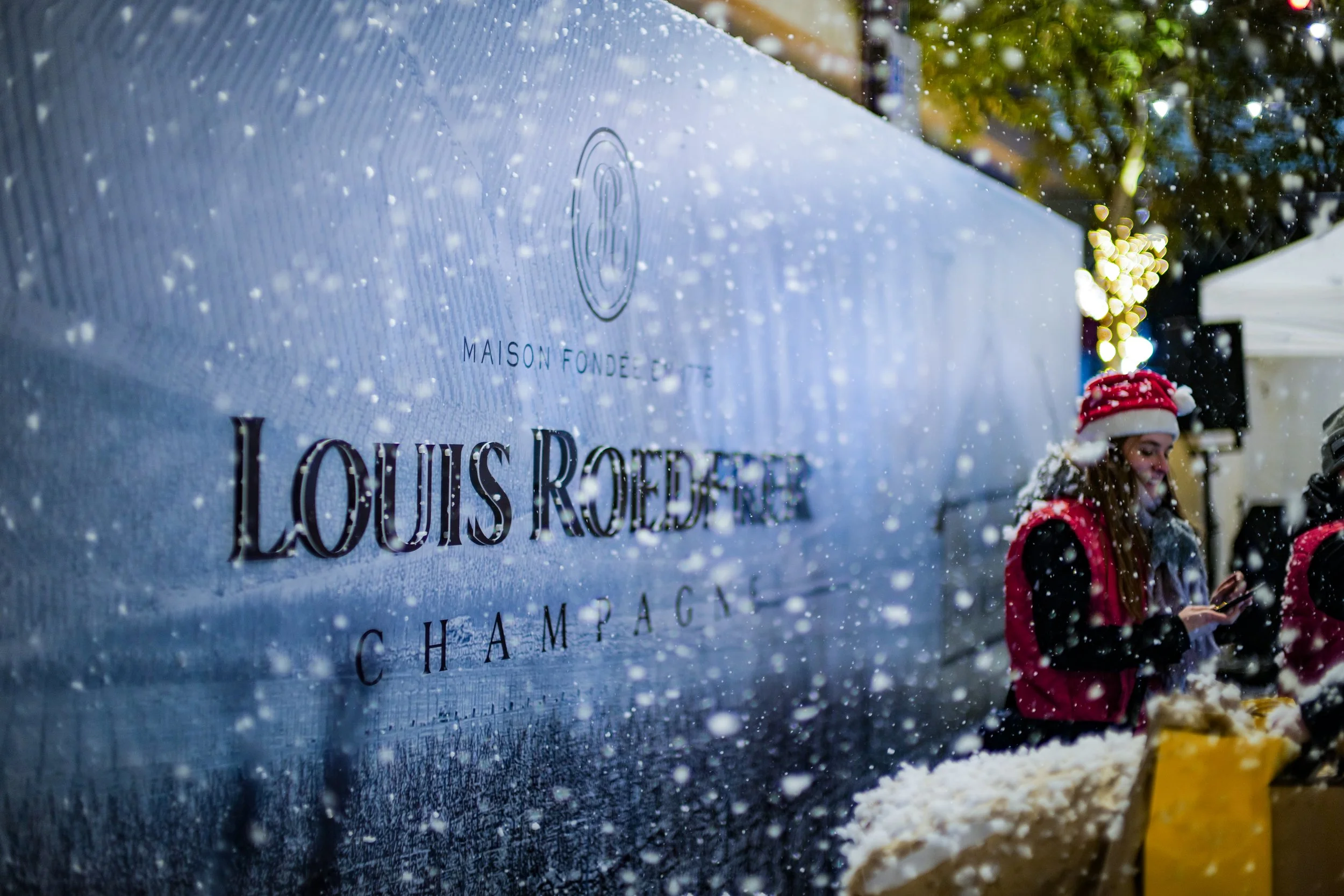 Mayfair Christmas Market (visitors) — Novikov Restaurant & Bar