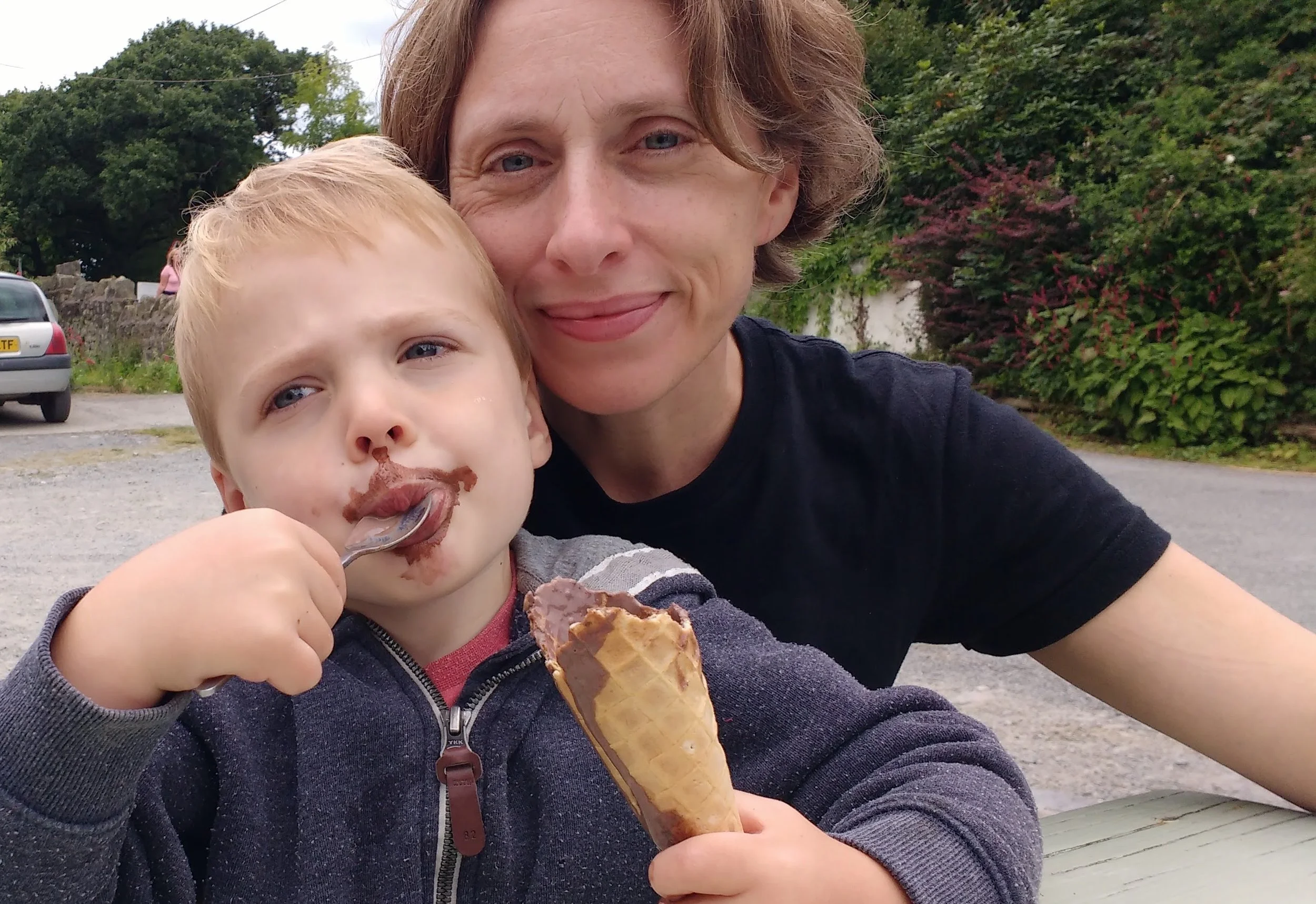 Who we are — Mothers Rise Up