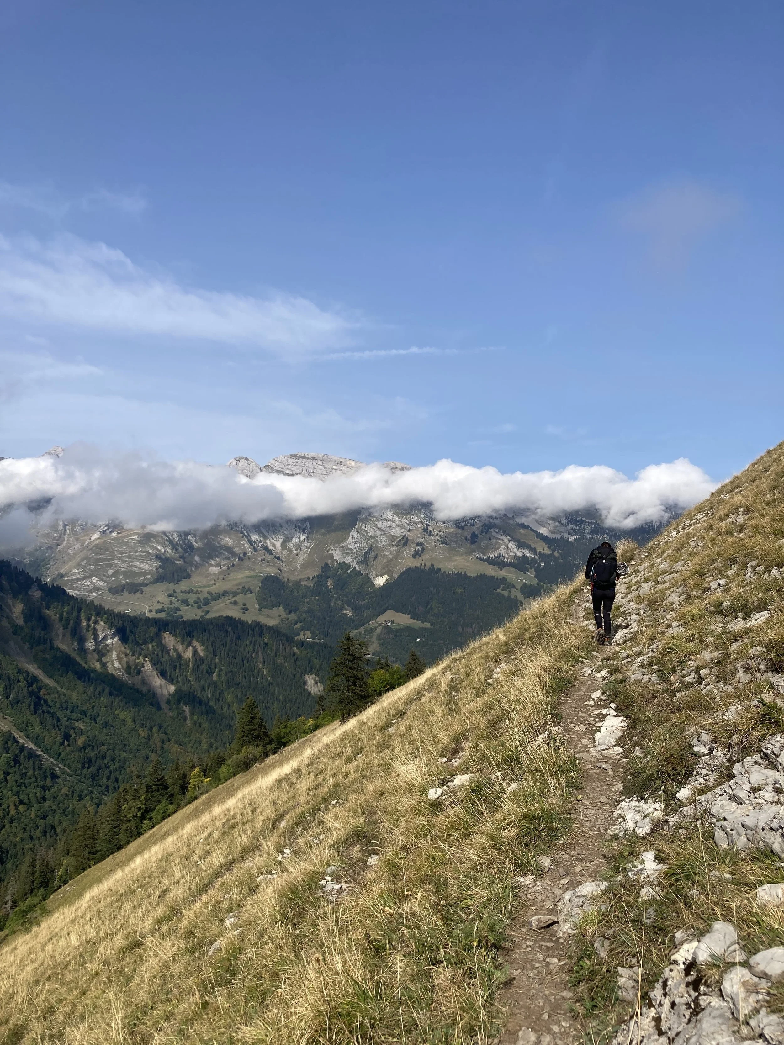 Trek encadré autour de la Pointe Percée dans les Aravis, 3 jours de ...