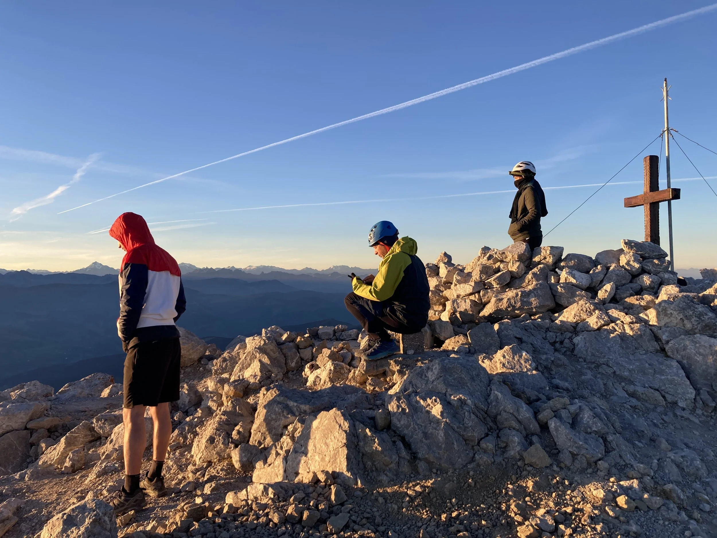 Trek encadré autour de la Pointe Percée dans les Aravis, 3 jours de ...