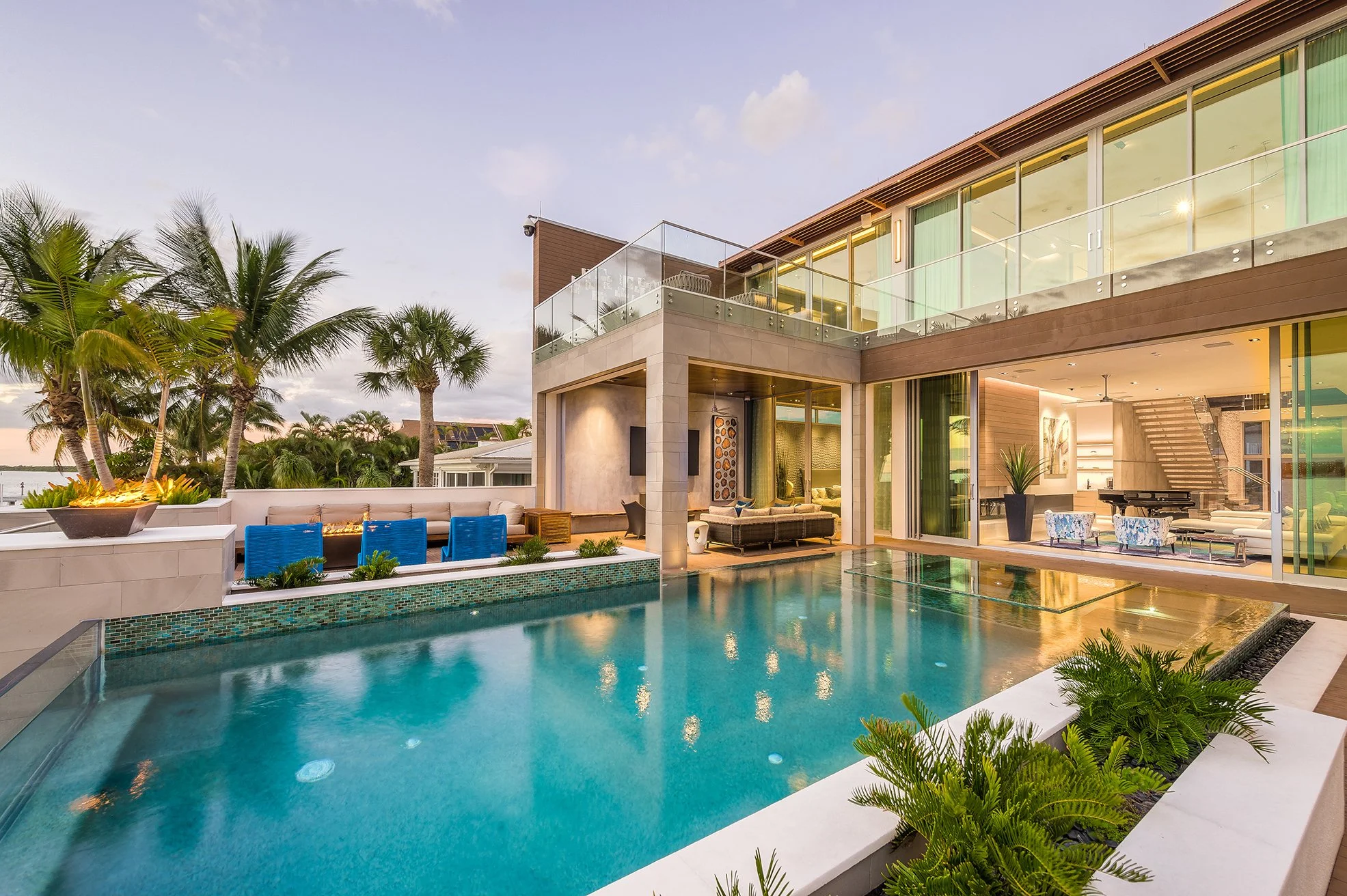 BAY HOUSE — Calusa Construction