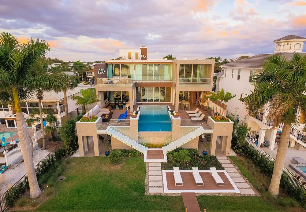 BAY HOUSE — Calusa Construction