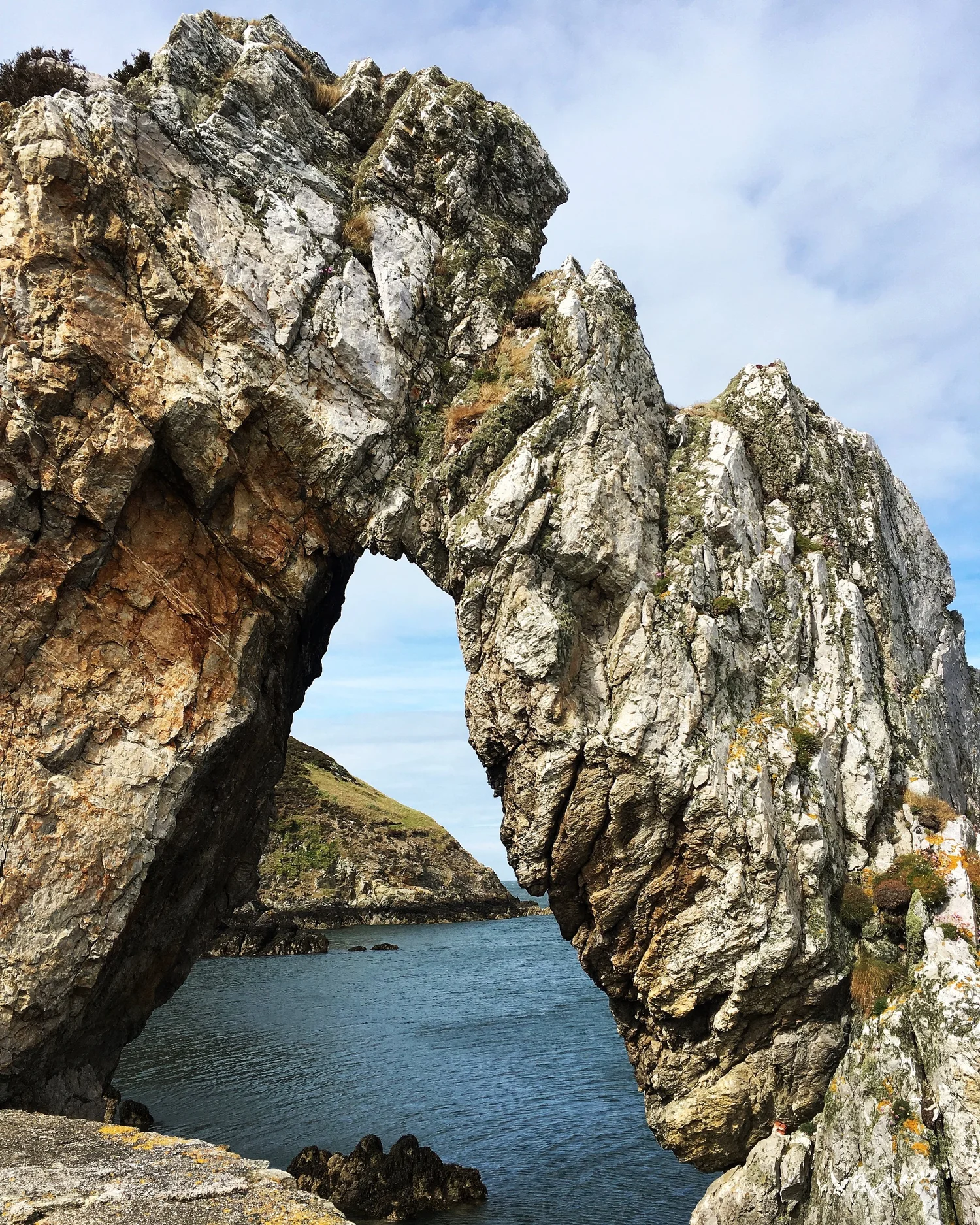 About — Cymdeithas Elusennol Ynys Mon
