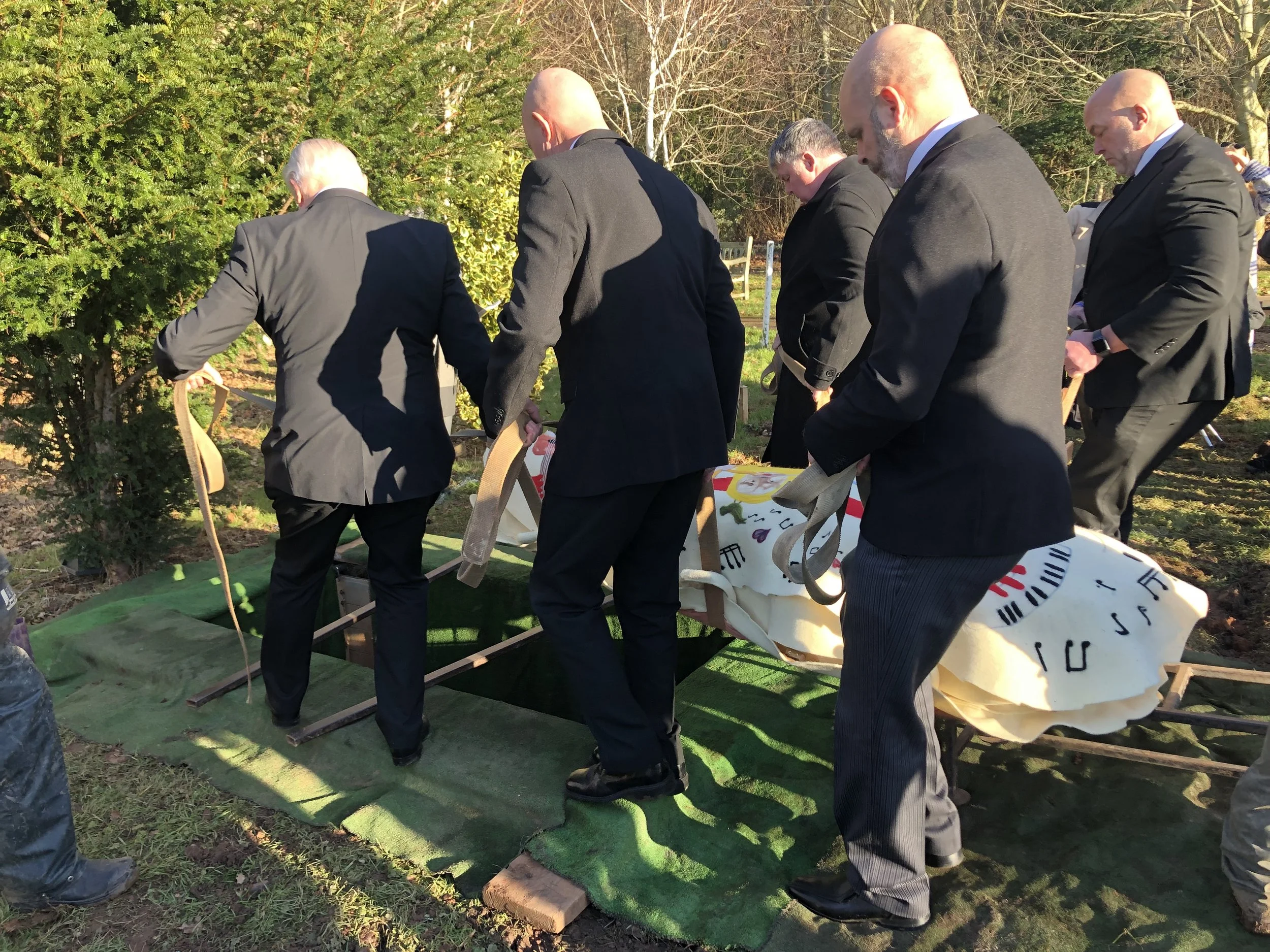 child-cocoon-coffin | Bellacouche