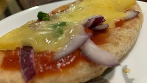 Pitta pizza — Food Savvy