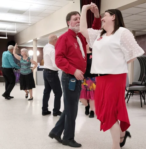 Round Dance Classes — Fairs 'n Squares Square & Round Dance Club