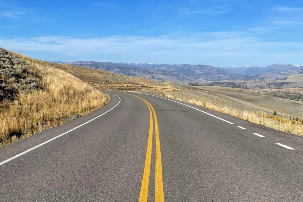 Driving to Yellowstone [A Complete Guide to Getting Here By Car] — Road ...