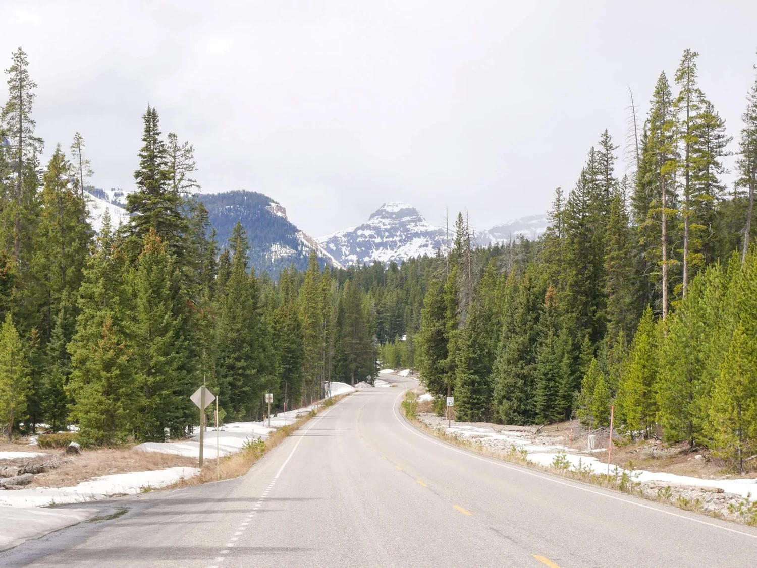 What to Expect Visiting Yellowstone National Park in May — Road Trip Locals