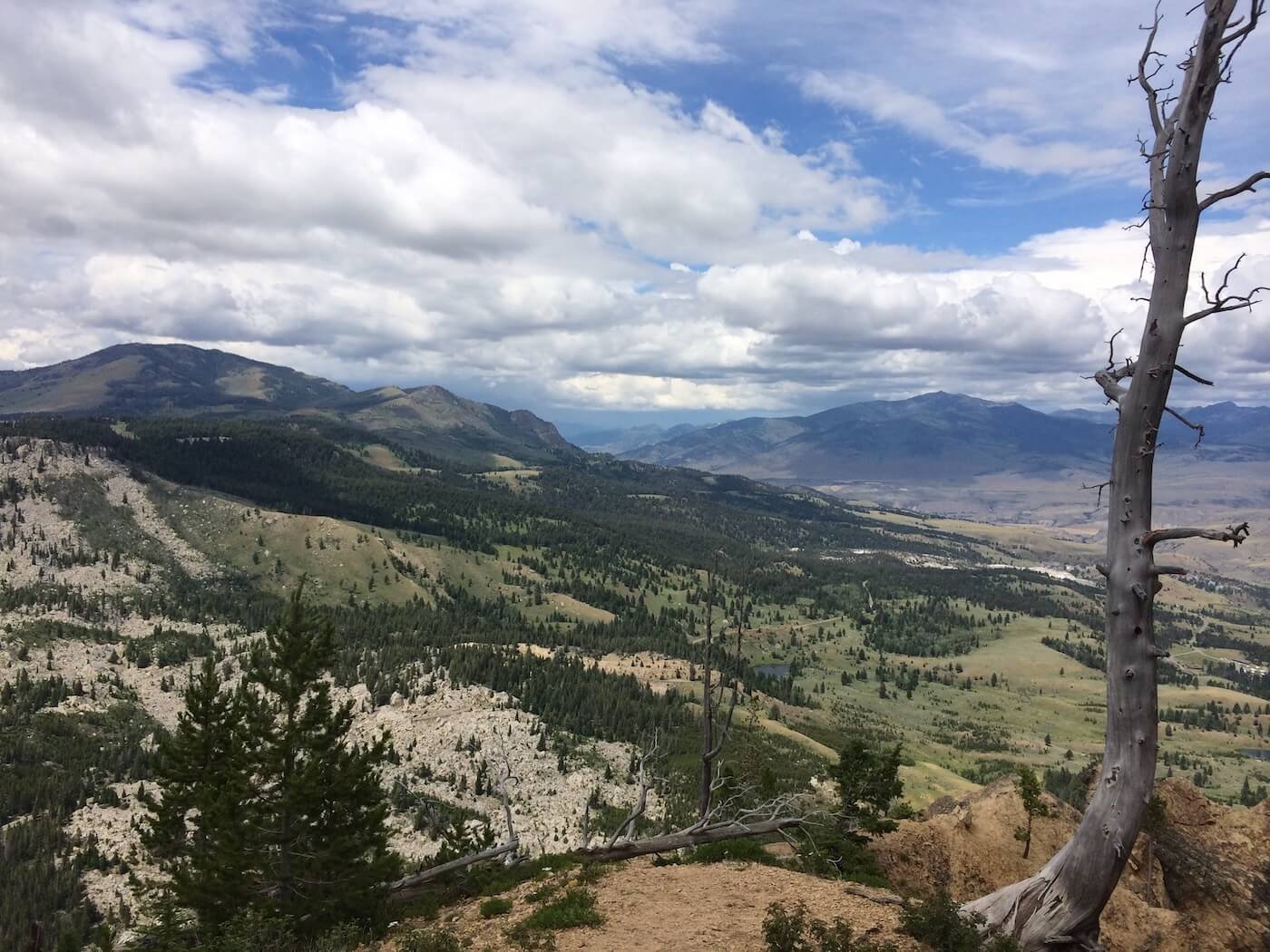 Best Hikes Near Yellowstone’s North Entrance — Road Trip Locals