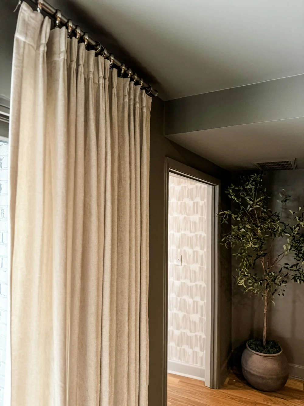 Easy Curtain Rod Hack - Click and Love — CLICK AND LOVE