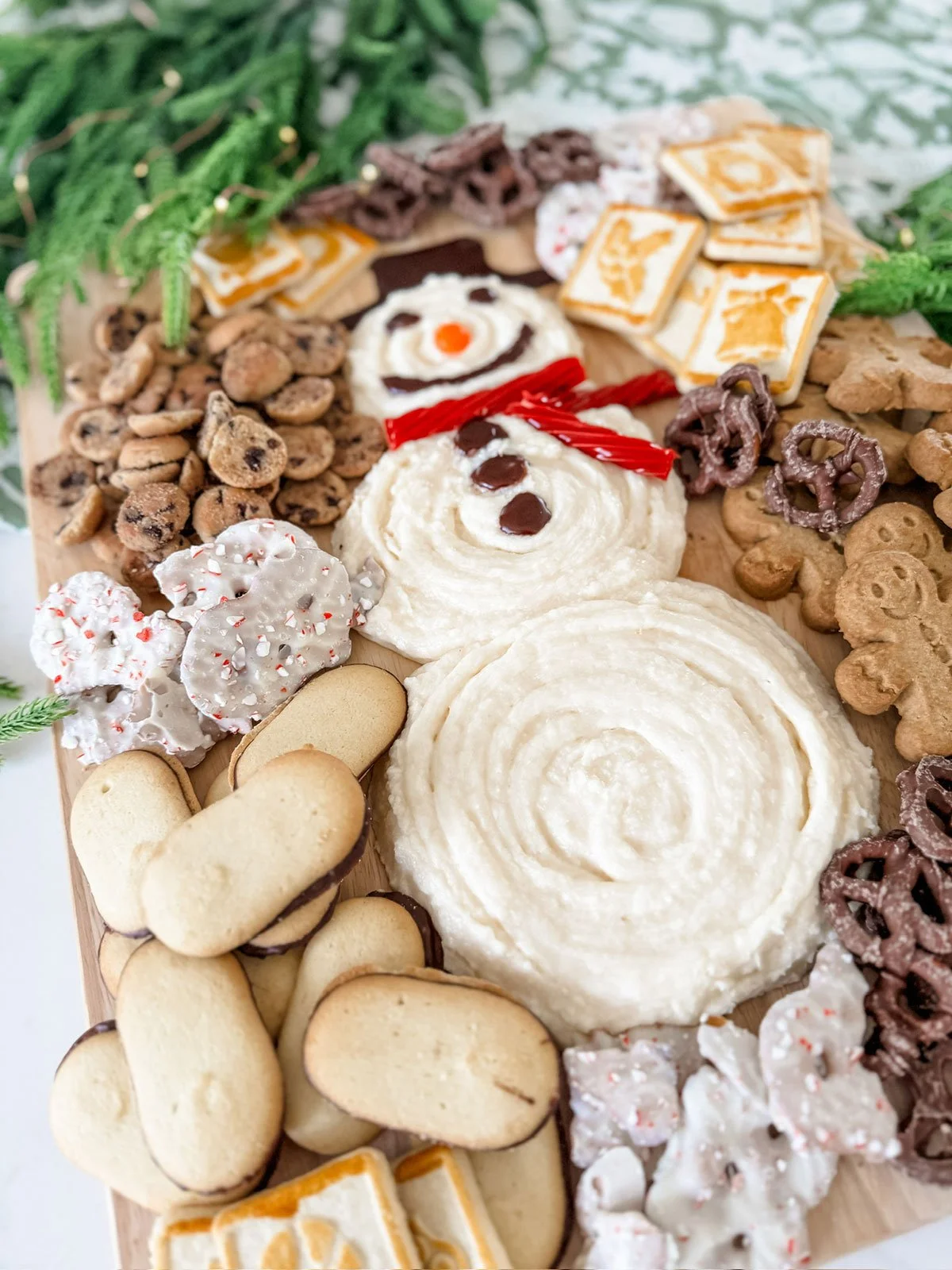 Easy No Bake Christmas Treats - Snowman Snack Board — CLICK AND LOVE