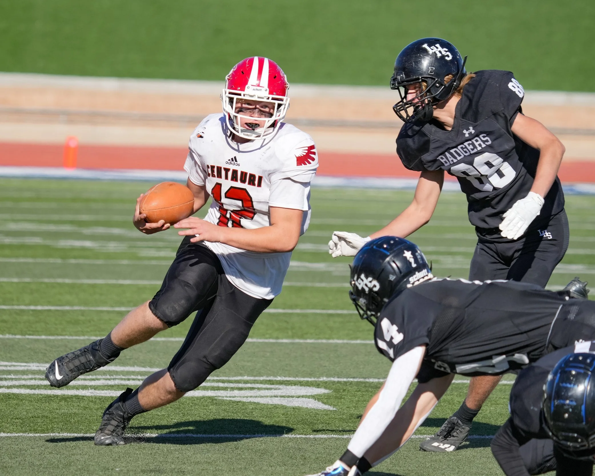 Football — Vibrant Valley Action Photography