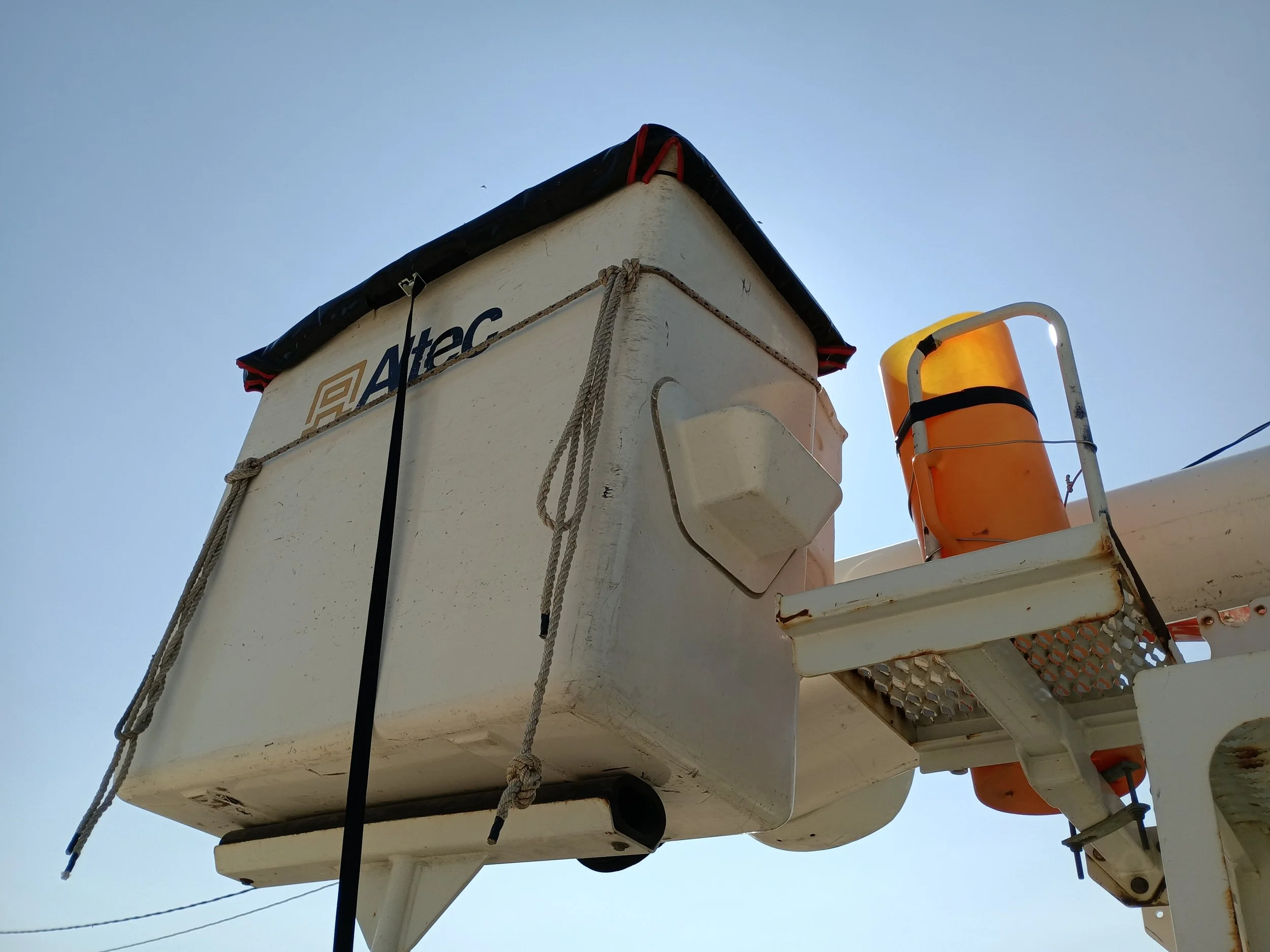 Bucket Truck Bucket Cover - About - The Bucket Cover.com