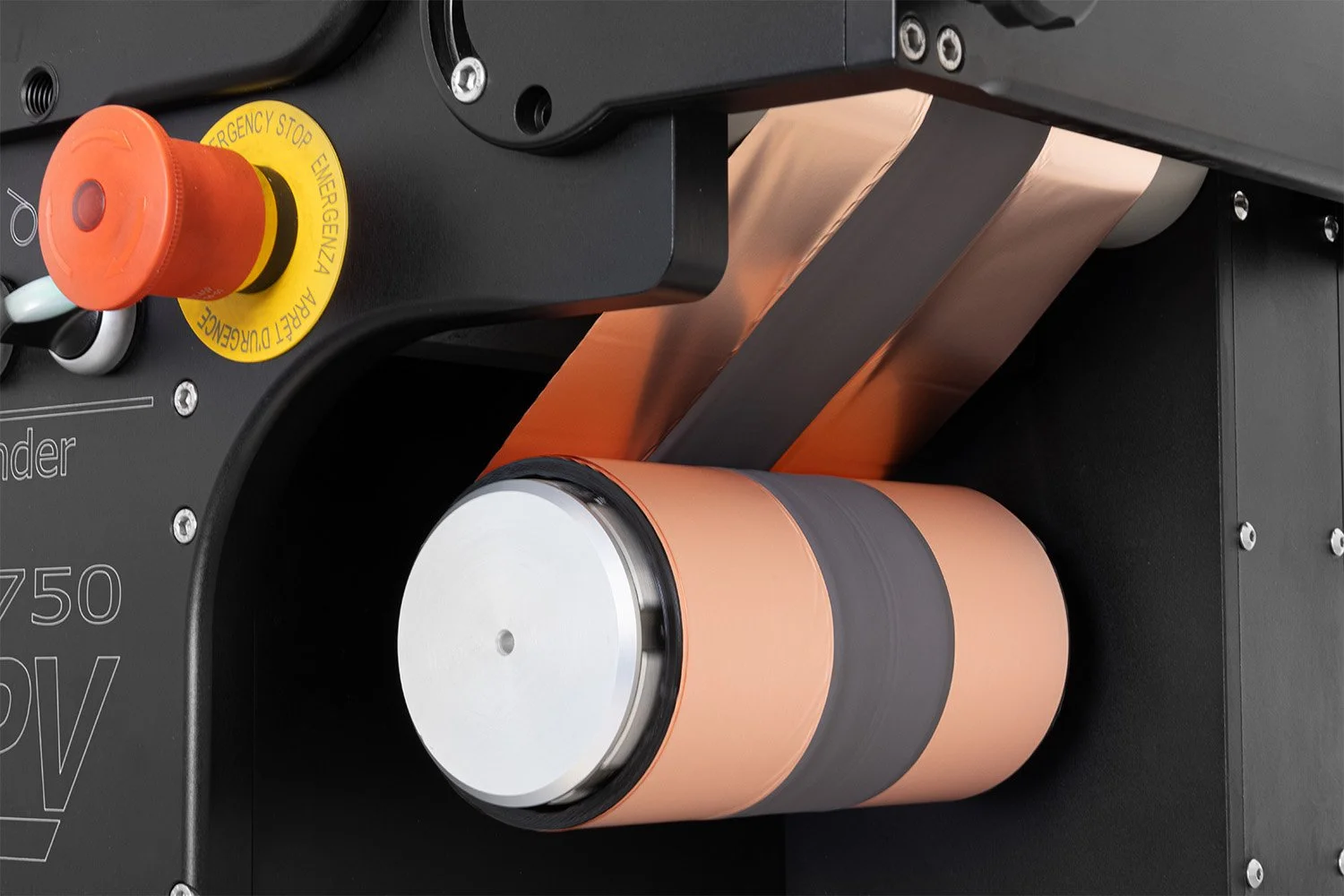 Roll-to-Roll Battery Manufacturing: Slurry vs Dry Coating in Scalable ...
