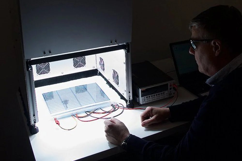 ISOSun Solar Simulator: Advanced Solution for Accurate Photovoltaic ...