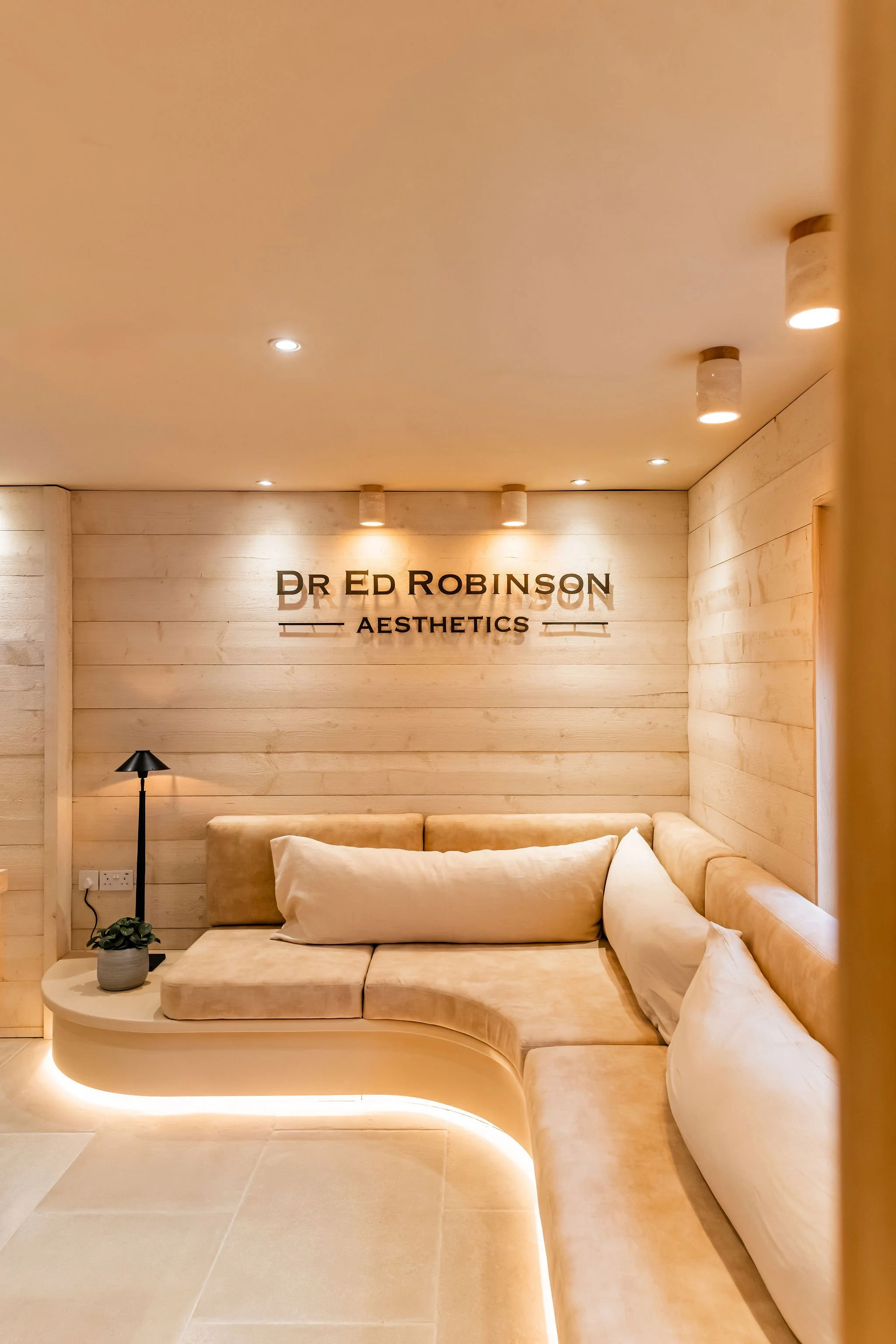 Contact Dr Ed Robinson — Dr Ed Robinson Aesthetics