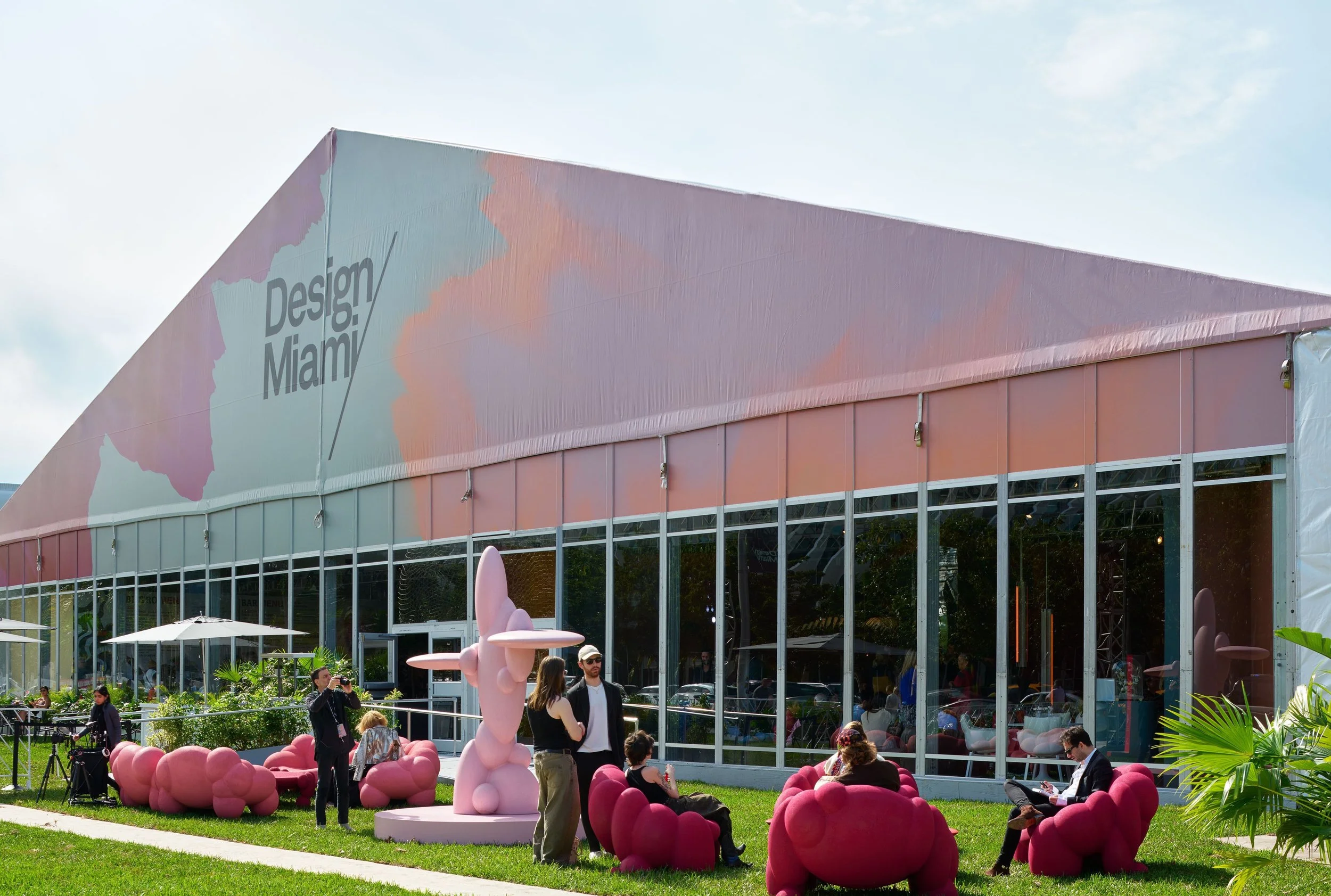 DESIGN MIAMI. — Wexler Gallery