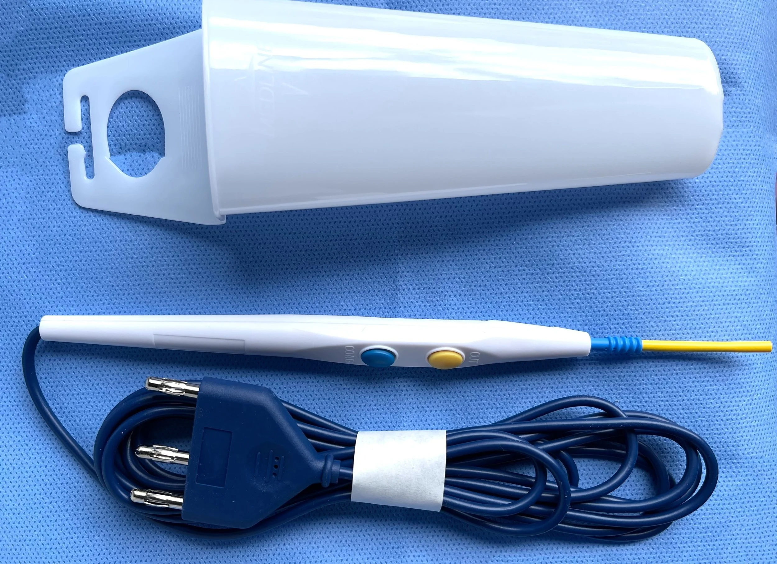 Electrosurgical Bovie Pencils - Box of 10 — EarthSmart Medical Resource ...