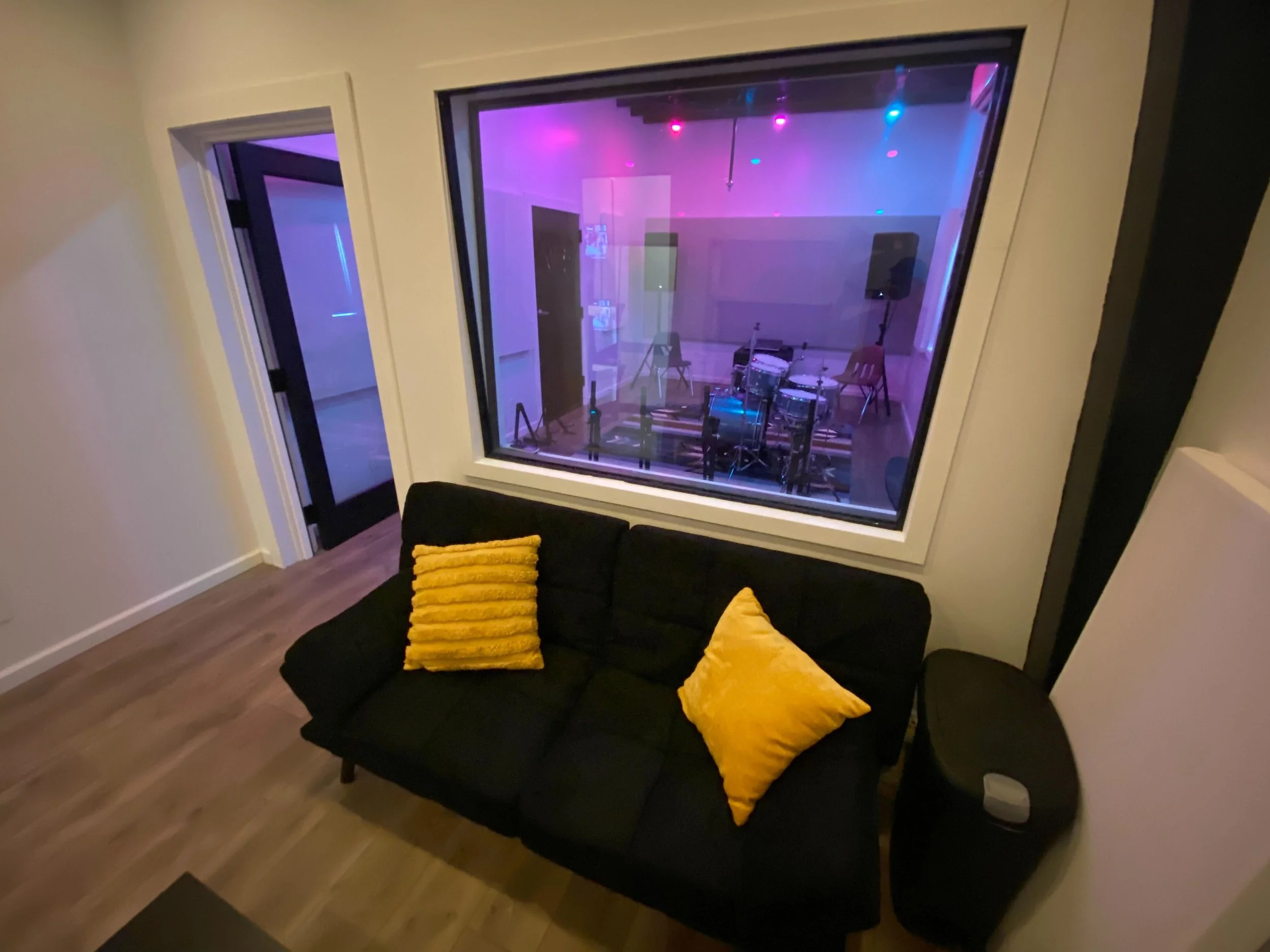 Soundspace | Unlock recording, rehearsal and podcasting spaces