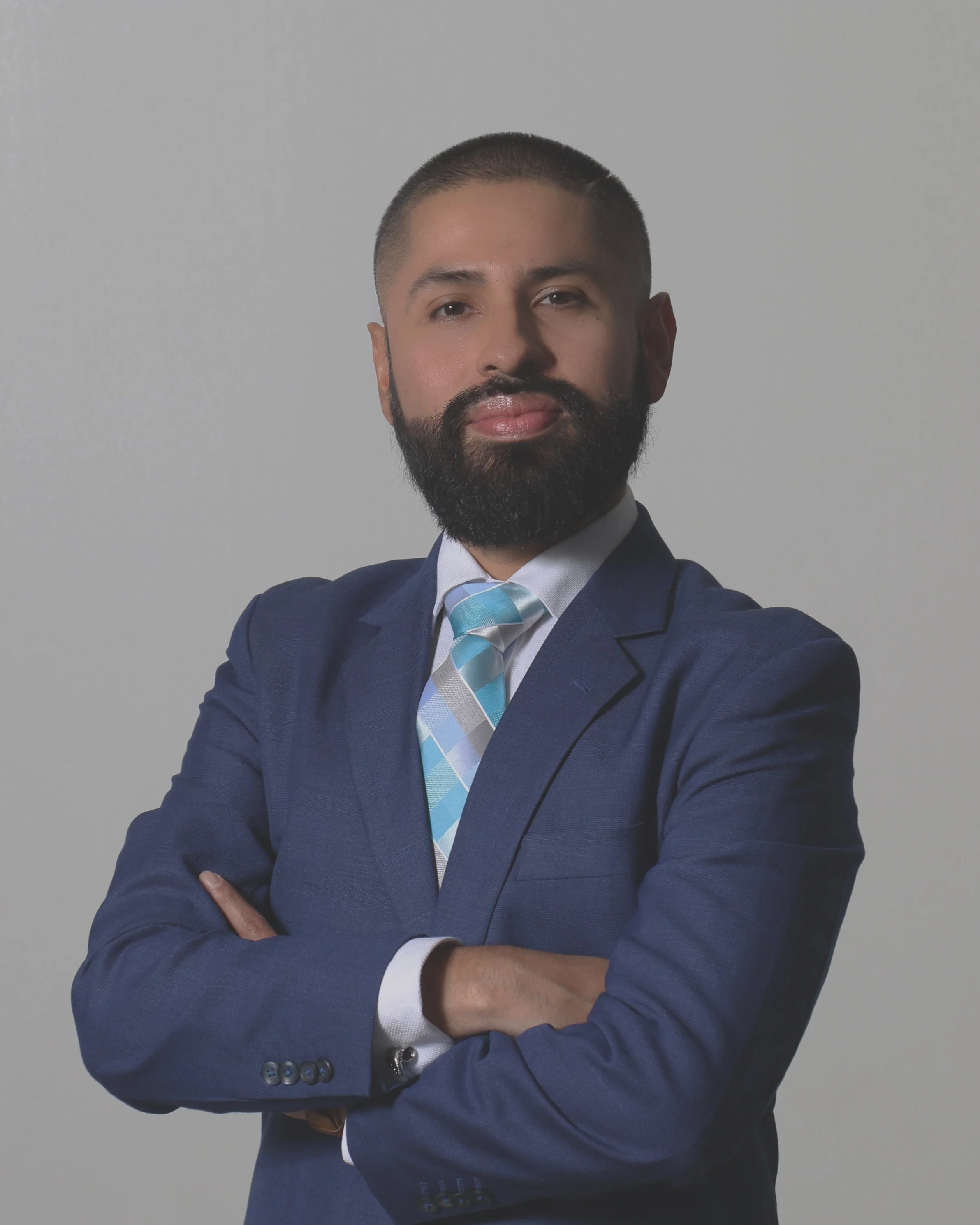Equipo — VALENZUELA HERRERA & ASOCIADOS