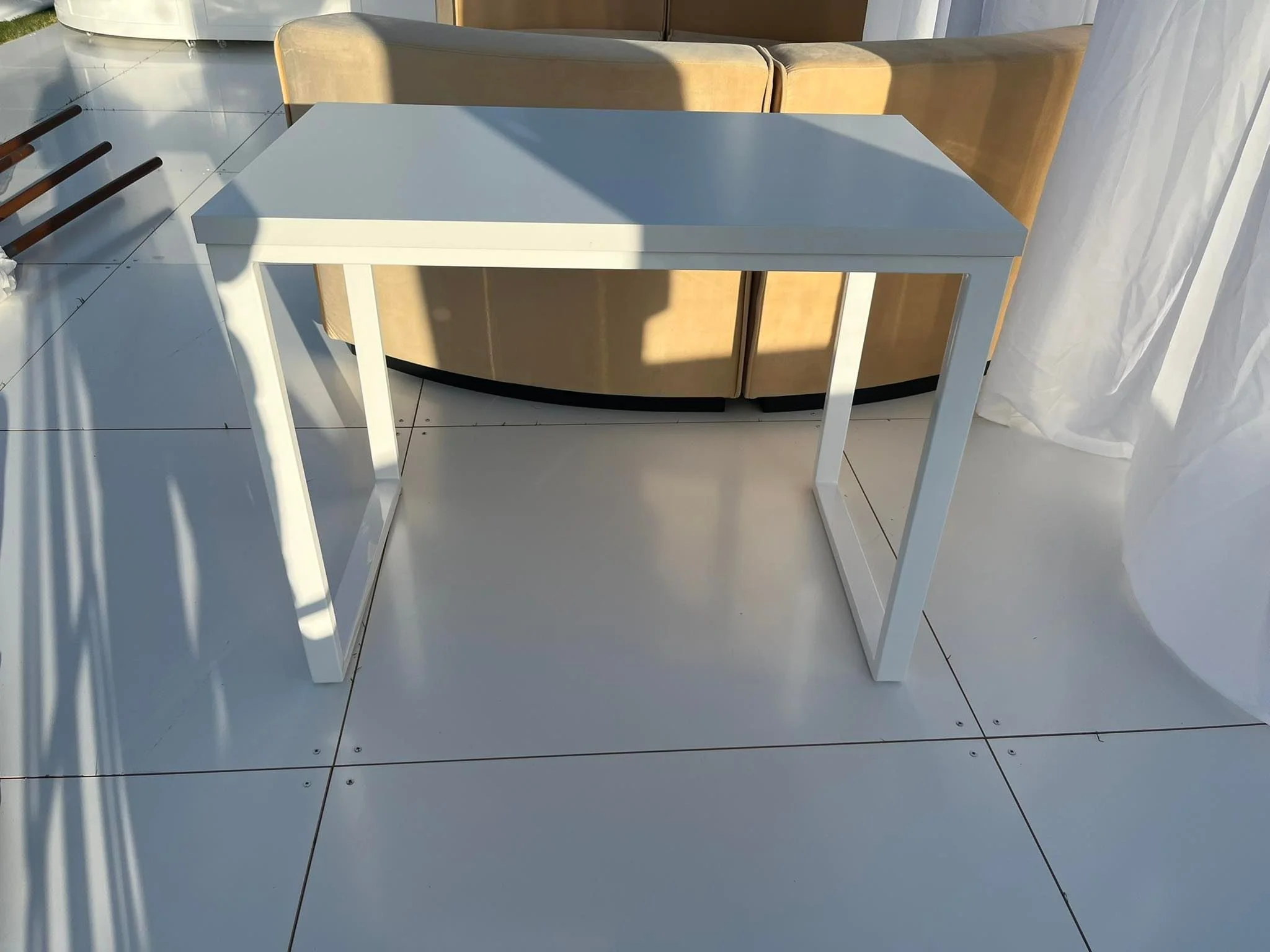 White Signing Table — Loula – Wedding & Event Hire