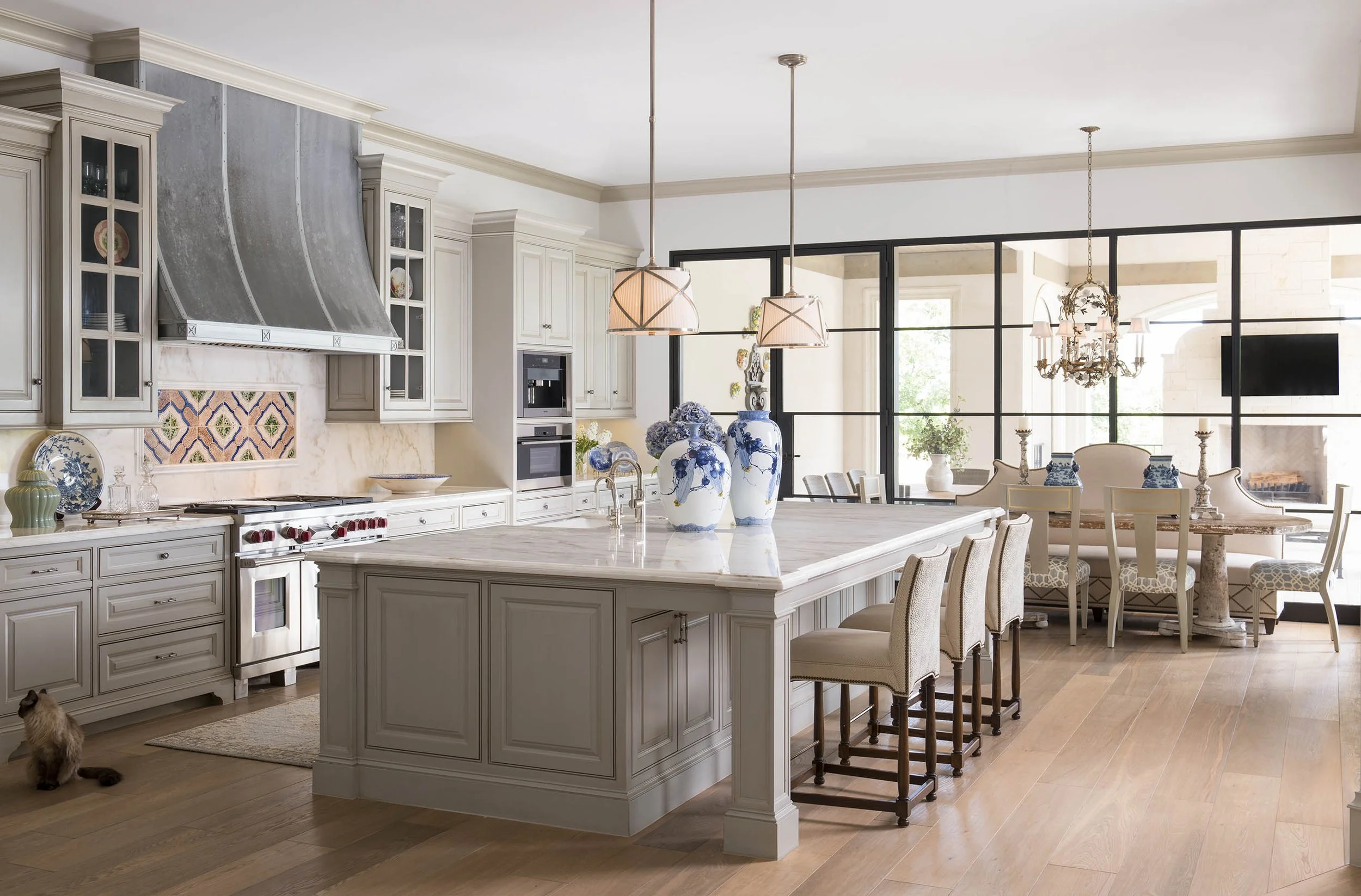 Kitchen — Dallas Design Group Interiors