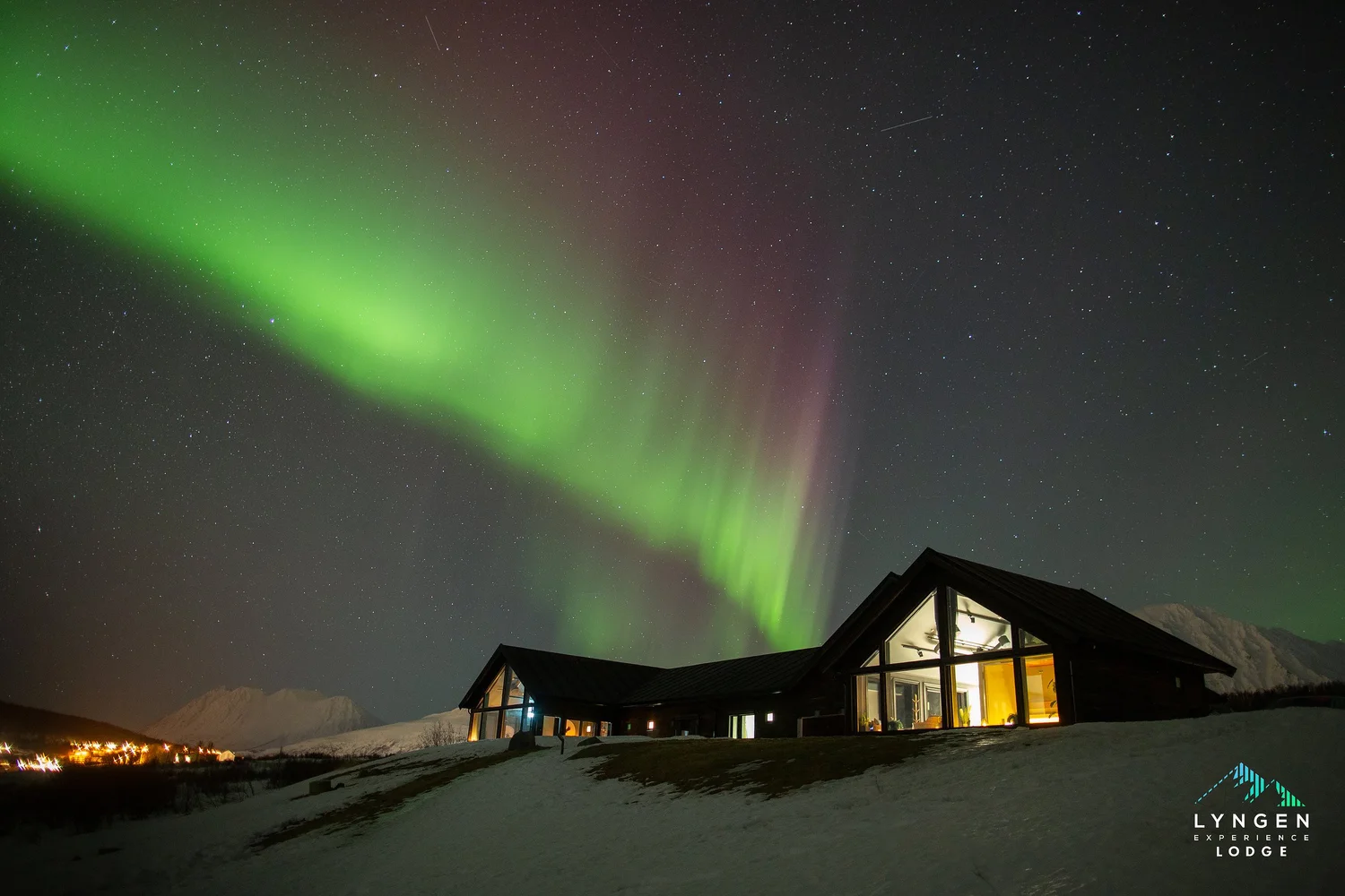 Northern Lights experience | See Nature's Wonder — Lyngen Experience