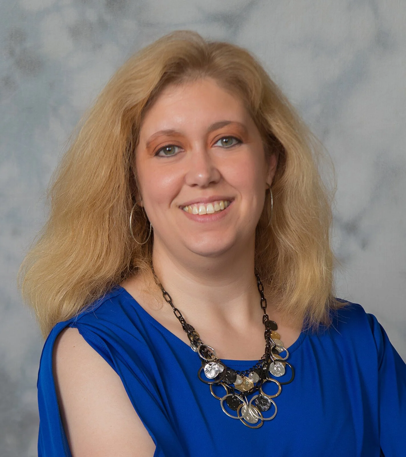 Julie Slade's Instagram, Twitter & Facebook on IDCrawl