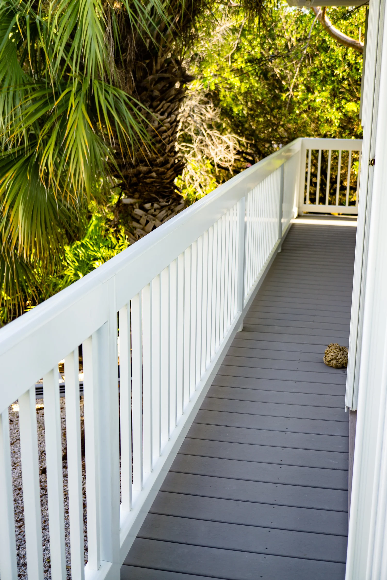 Railing System — Elite Aluminum