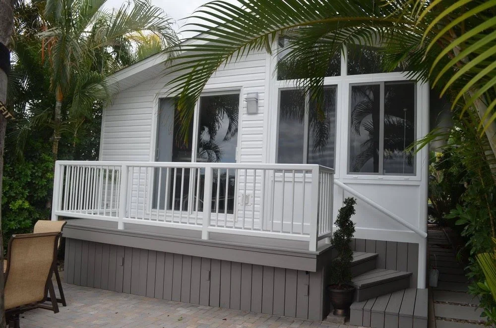 Railing System — Elite Aluminum