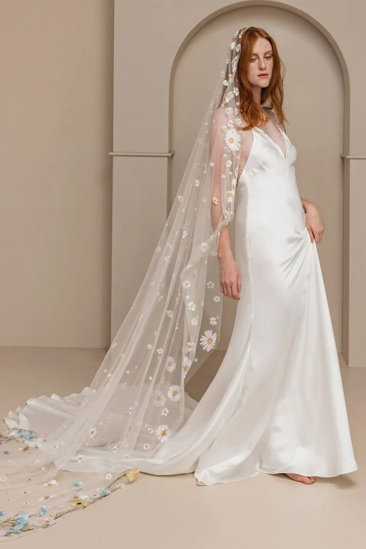 10 Unique Wedding Veil Designers You Should Know